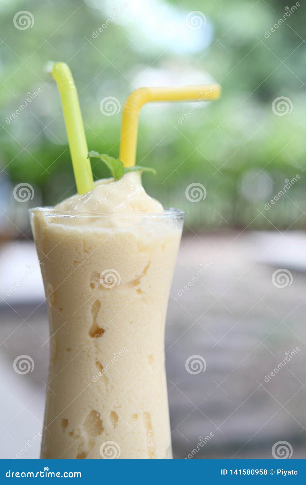 Mango frappe juice stock photo. Image of smoothie, white - 141580958