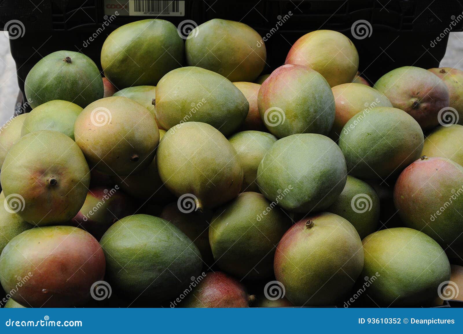 MANGO-FRUCHT VON PERU redaktionelles stockfotografie. Bild von frucht ...