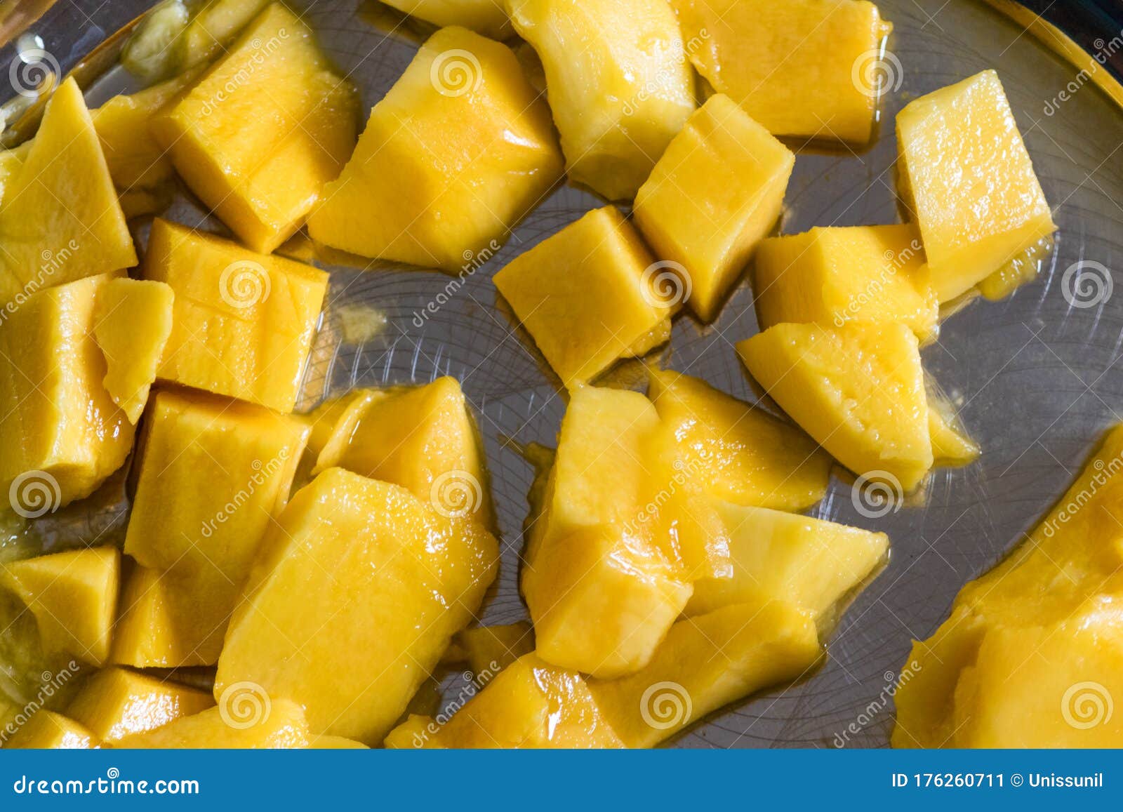 Mango Pieces Placed on a Plate Stock Image - Image of india, fruit ...
