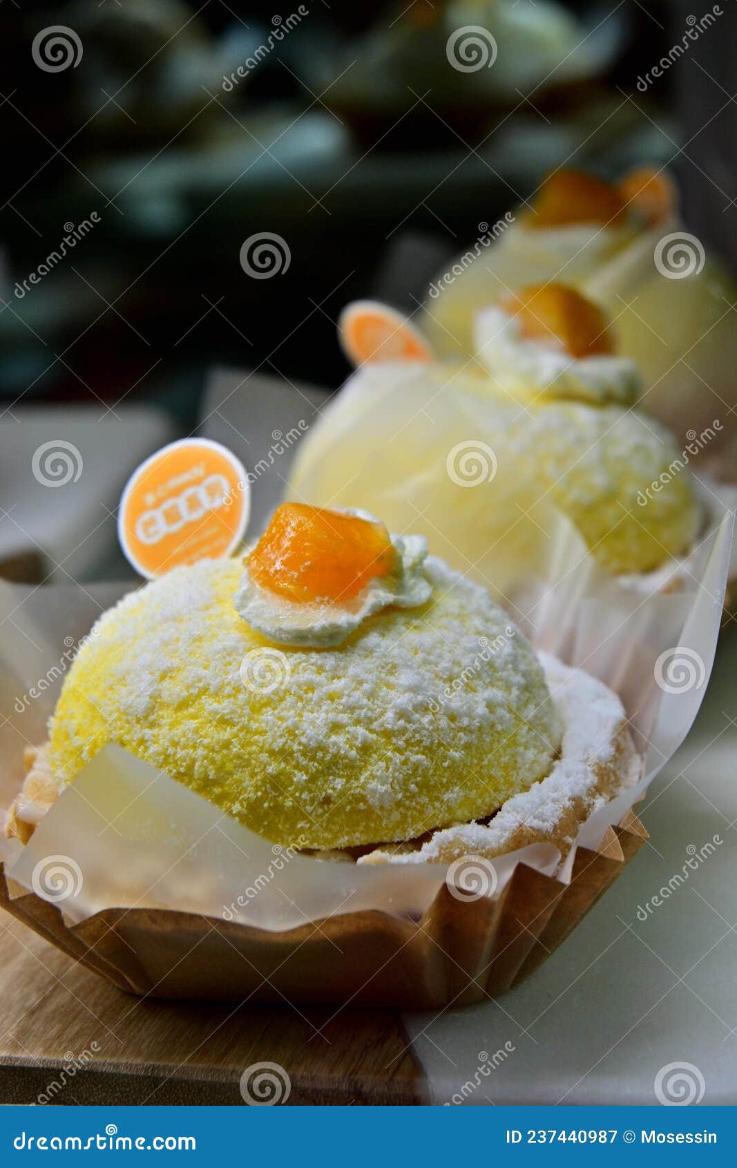 Mango Icing Sugar Sponge Cake Display Stock Image - Image of french ...