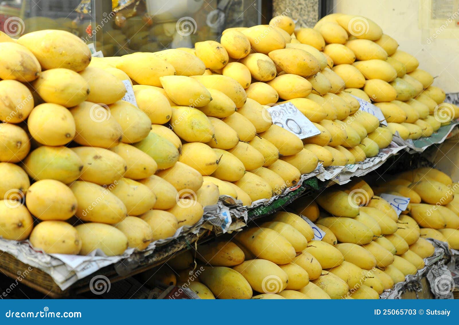 Mango in market stock image. Image of exotic, freshness - 25065703
