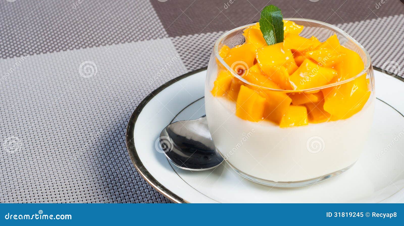 Mango panna cotta stock image. Image of dish, jelly, eating - 31819245