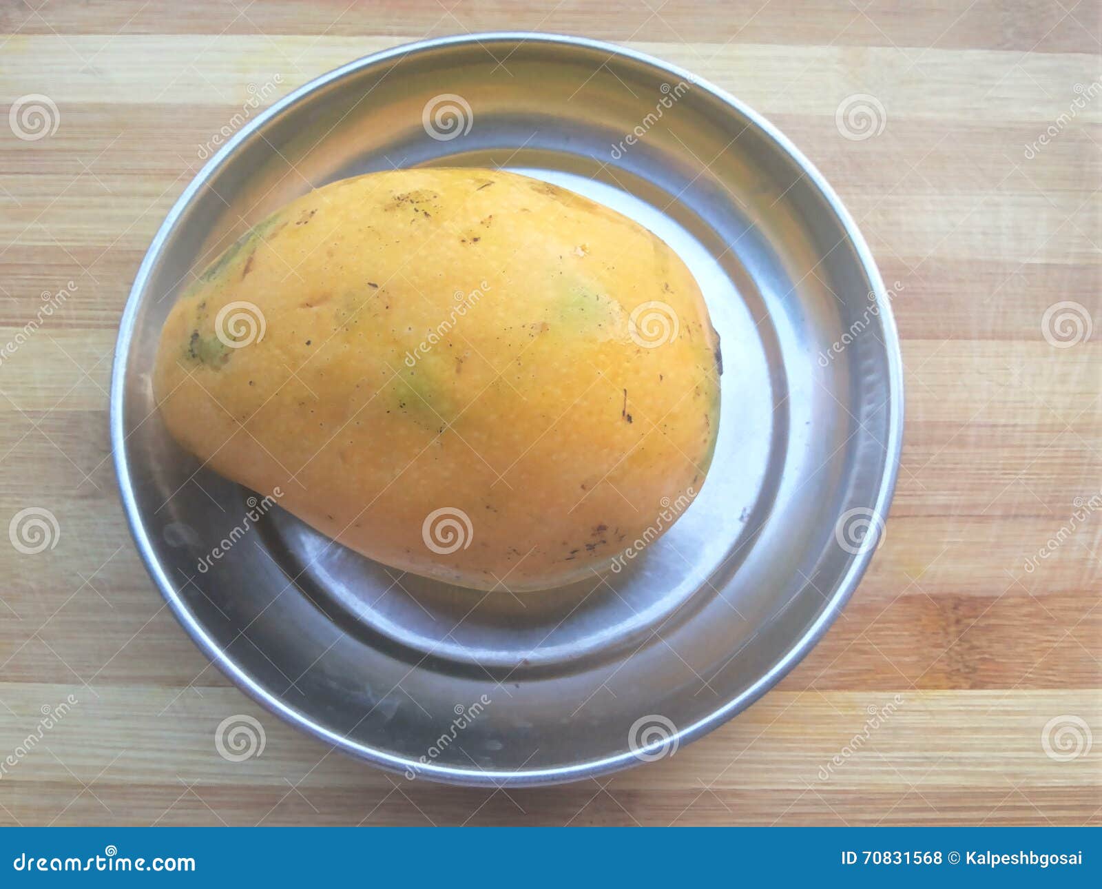 Mango in plate stock photo. Image of healthy, fresh, colorful - 70831568
