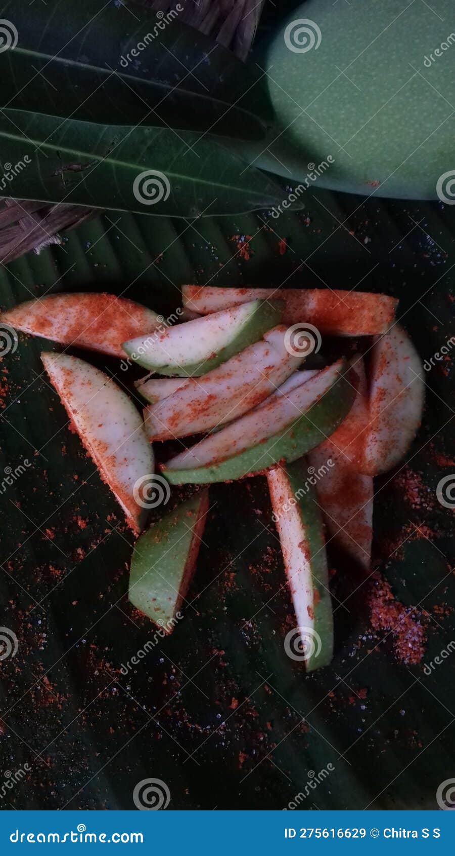 Mango with Salt and Chilly Powder Stock Image - Image of chilly, green ...