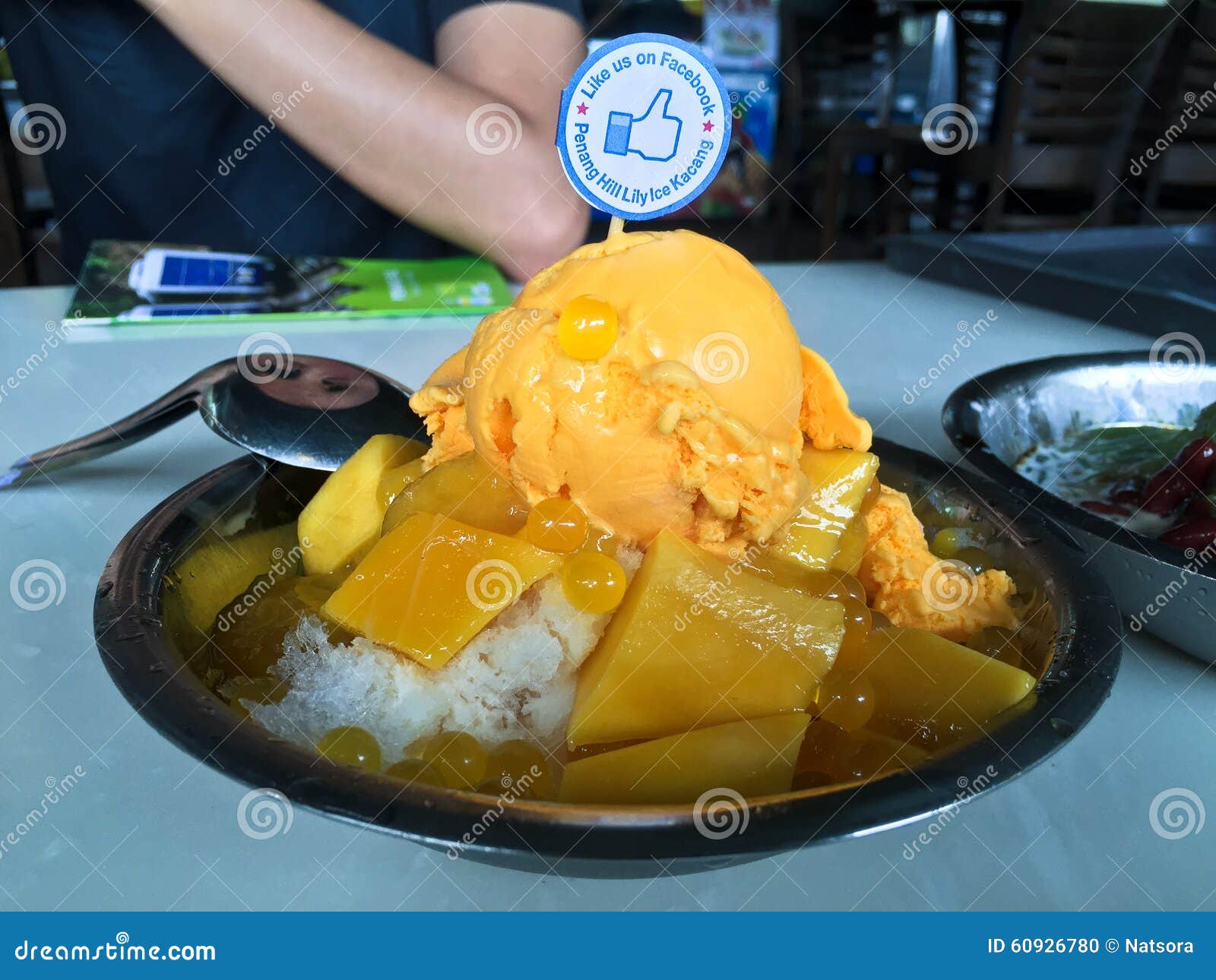 Mango shaved ice dessert editorial image. Image of east - 60926780