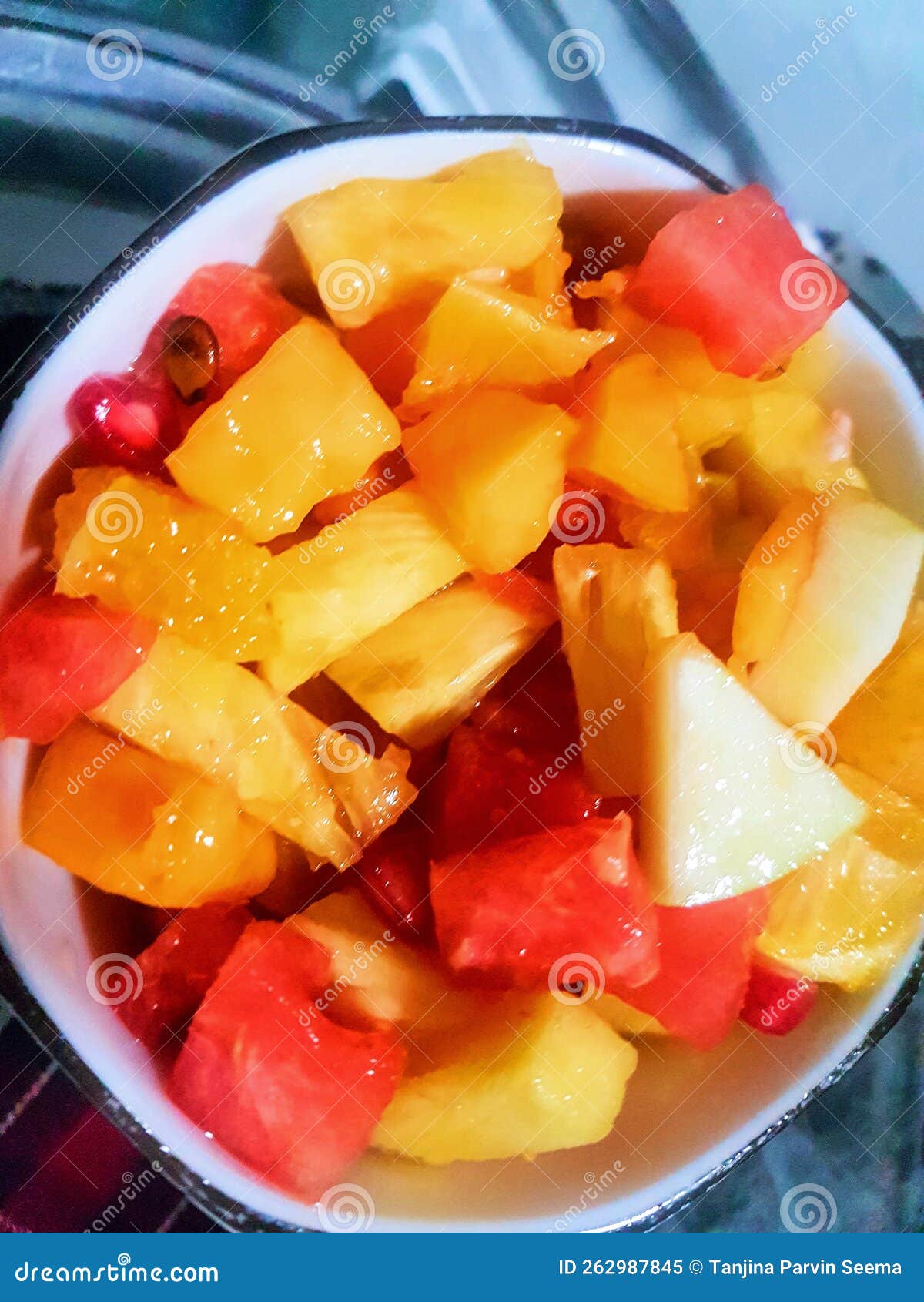 Mango slice photo stock image. Image of mango, flower - 262987845