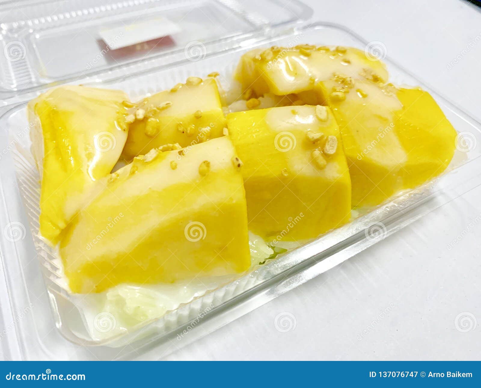 Mango and sticky rice stock image. Image of organic - 137076747