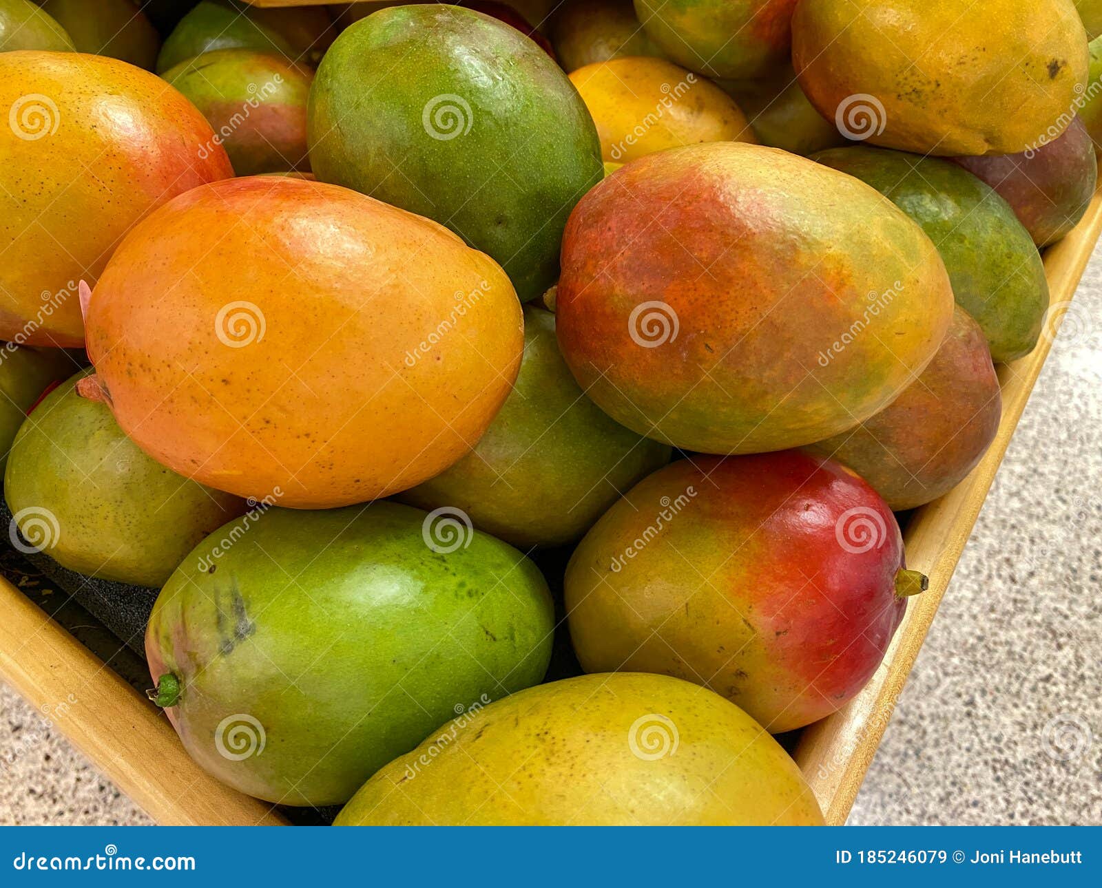 Mangos in a Bin at a Grocery Store Stock Image - Image of nutrition ...