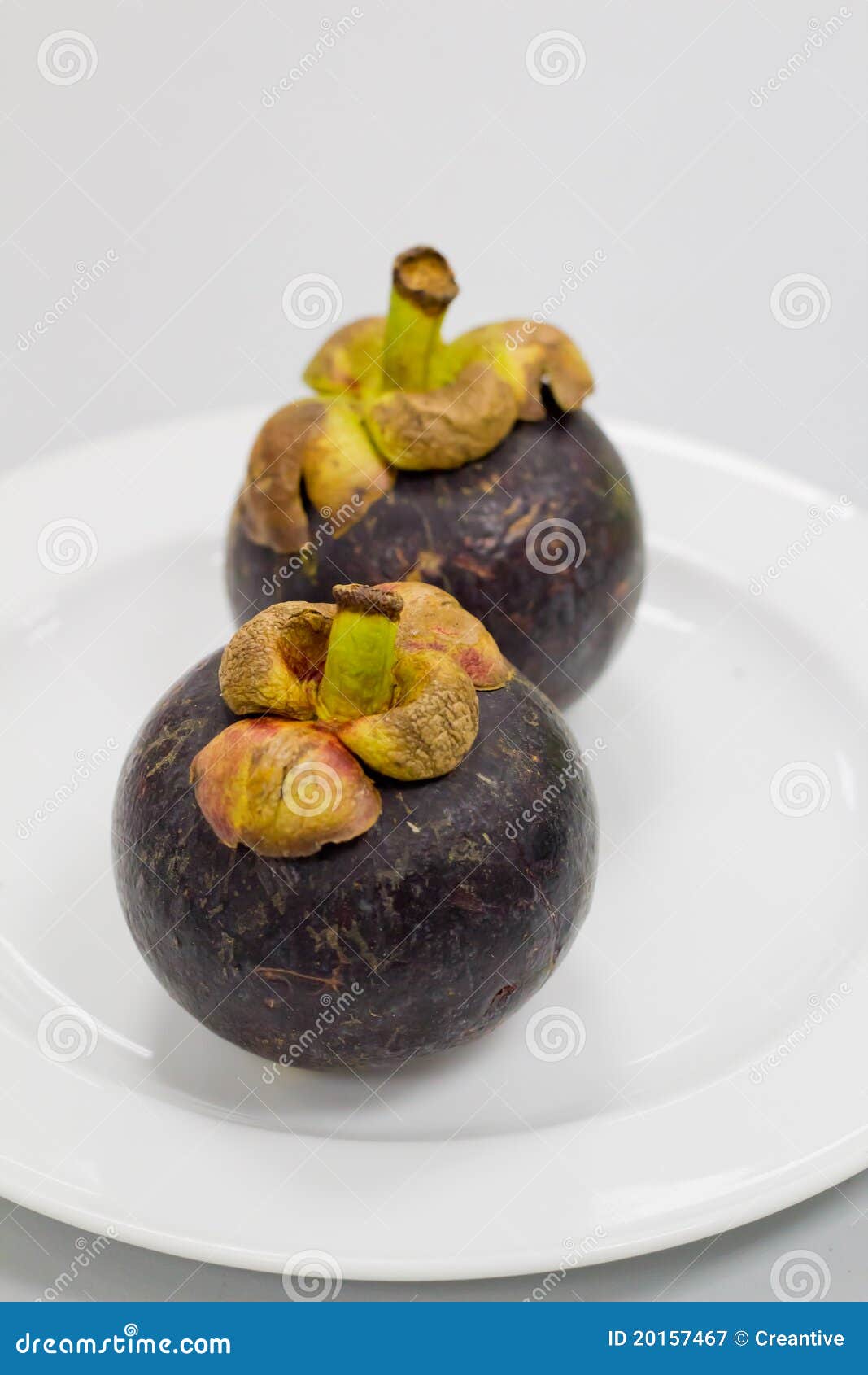 Mangoustan image stock. Image du plaque, tropical, fruits - 20157467