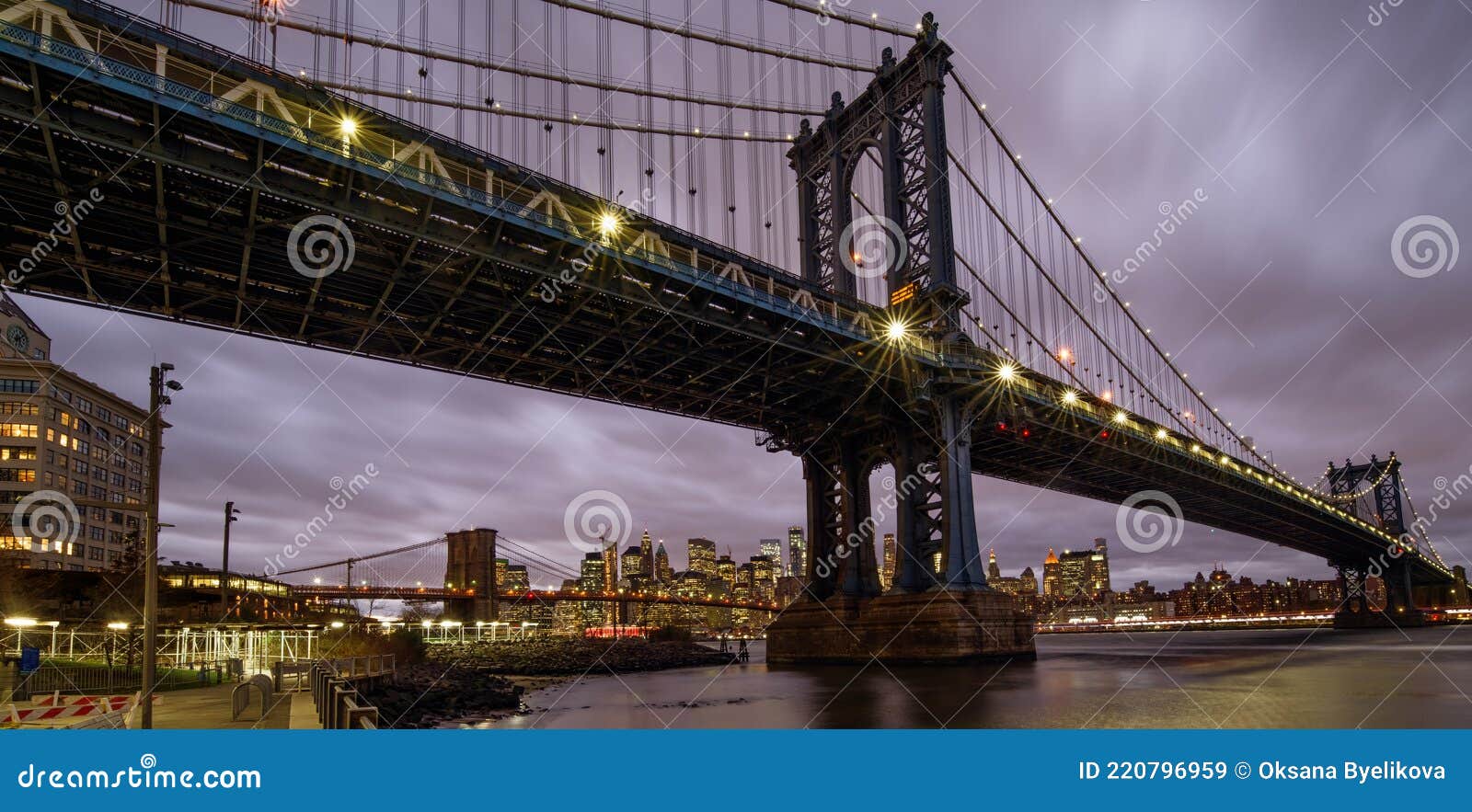 Manhattan Bridge at Night. New York Stock Image - Image of city ...