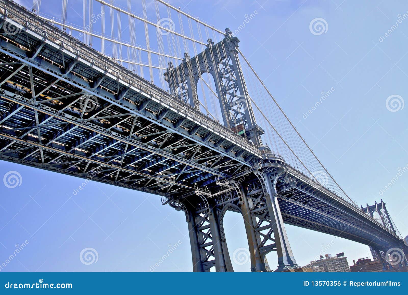 Manhattan bridge NYC stock photo. Image of manhattan - 13570356
