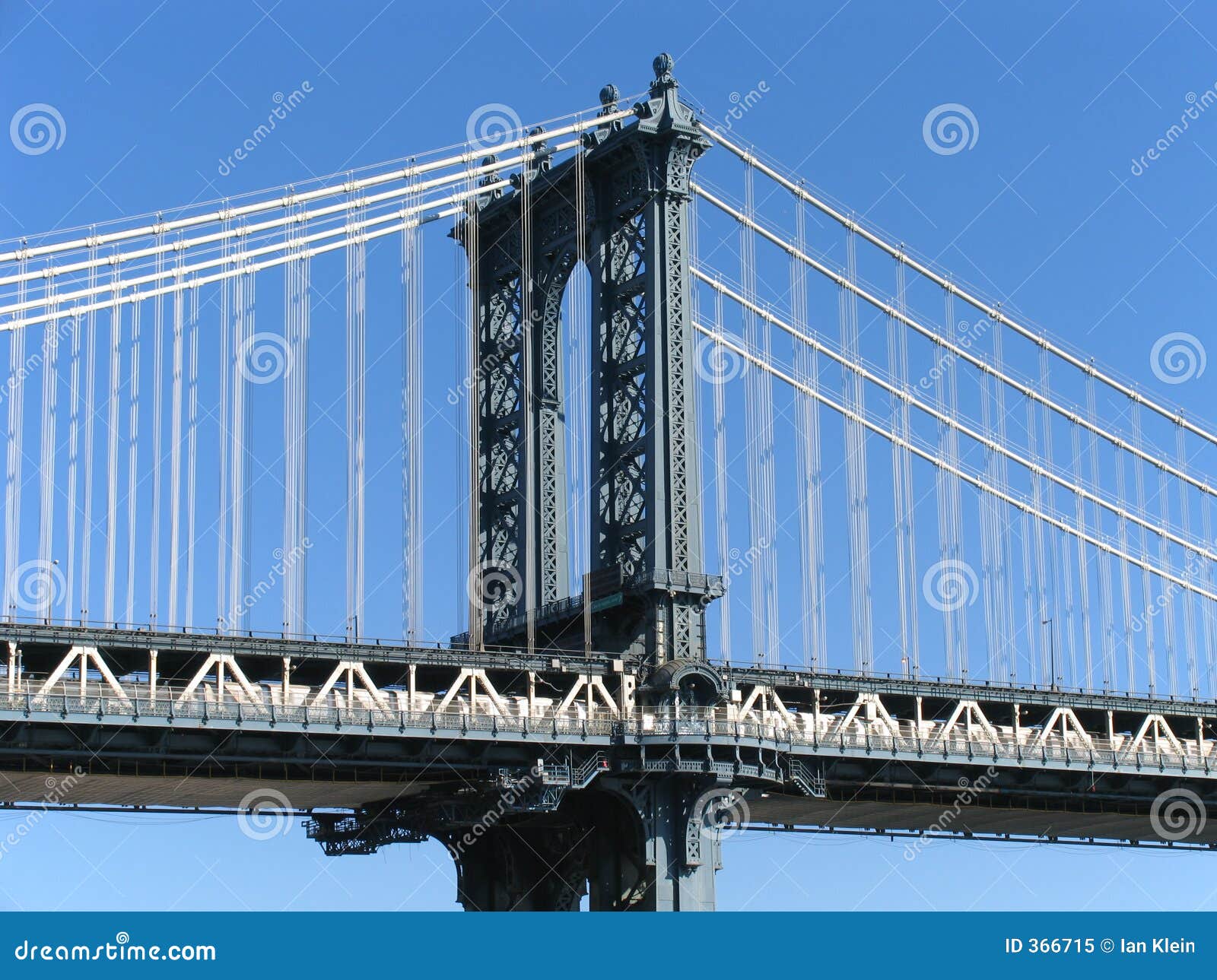 Manhattan Bridge Western Tower Stock Image - Image of suspension ...