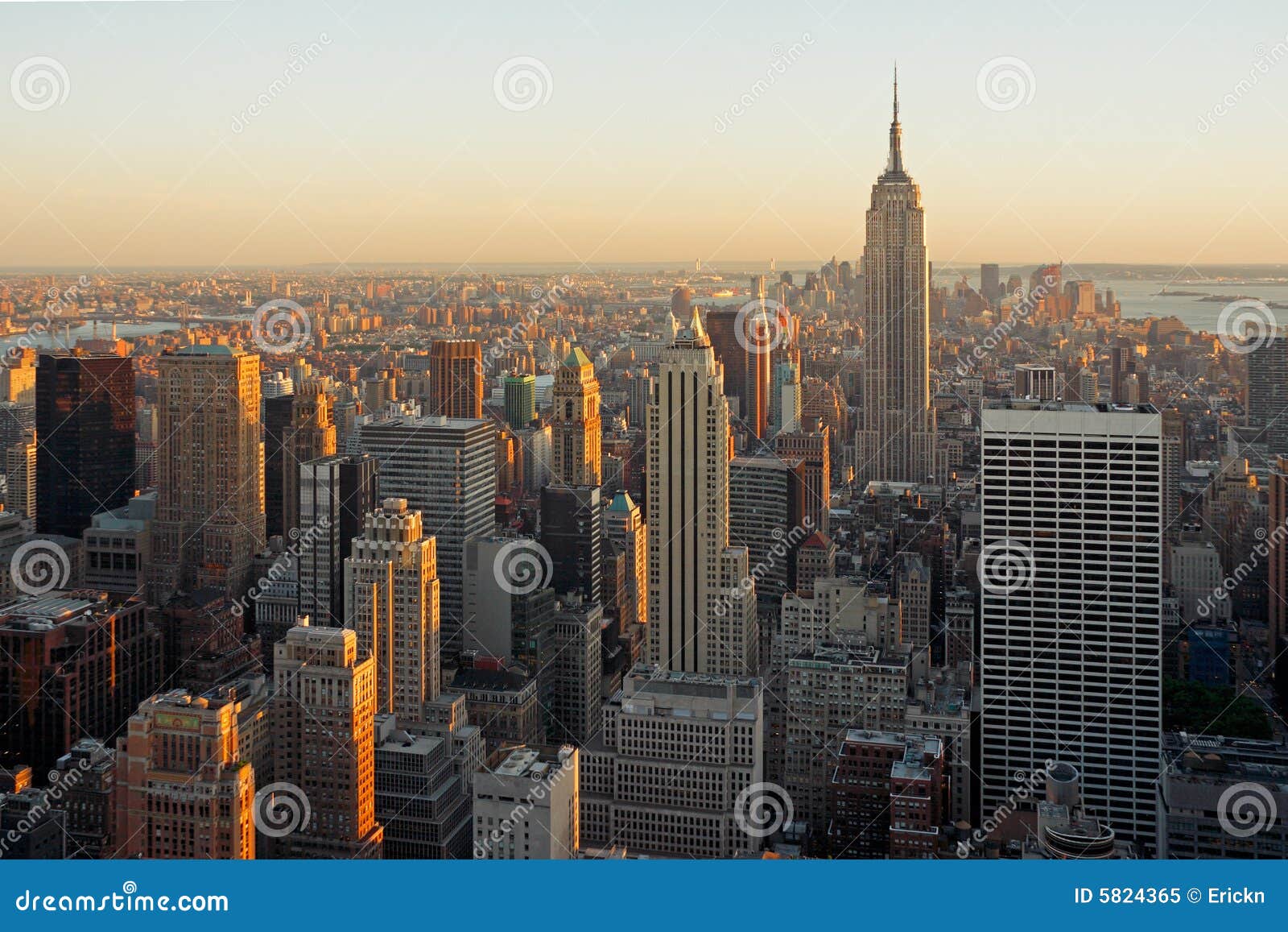 Manhattan Skyscrapers at Dusk Stock Image - Image of city, downtown ...