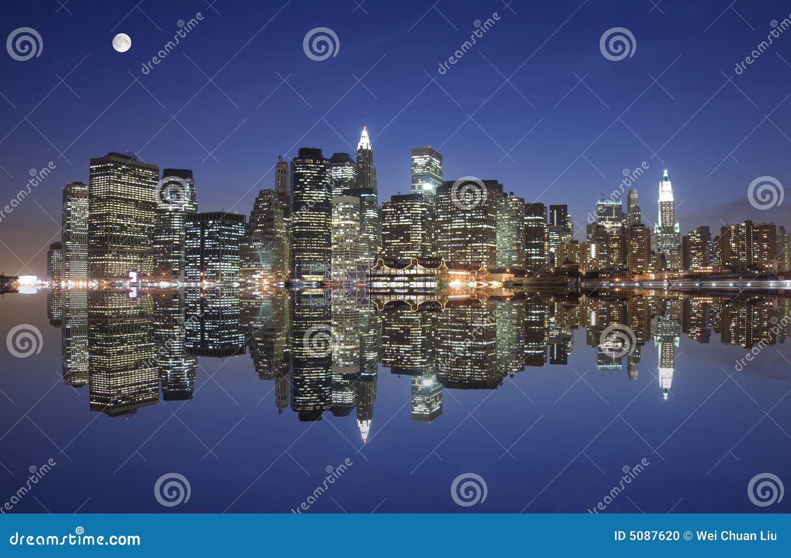 Manhattan Under the Moonlight Stock Photo - Image of panoramic, famous ...
