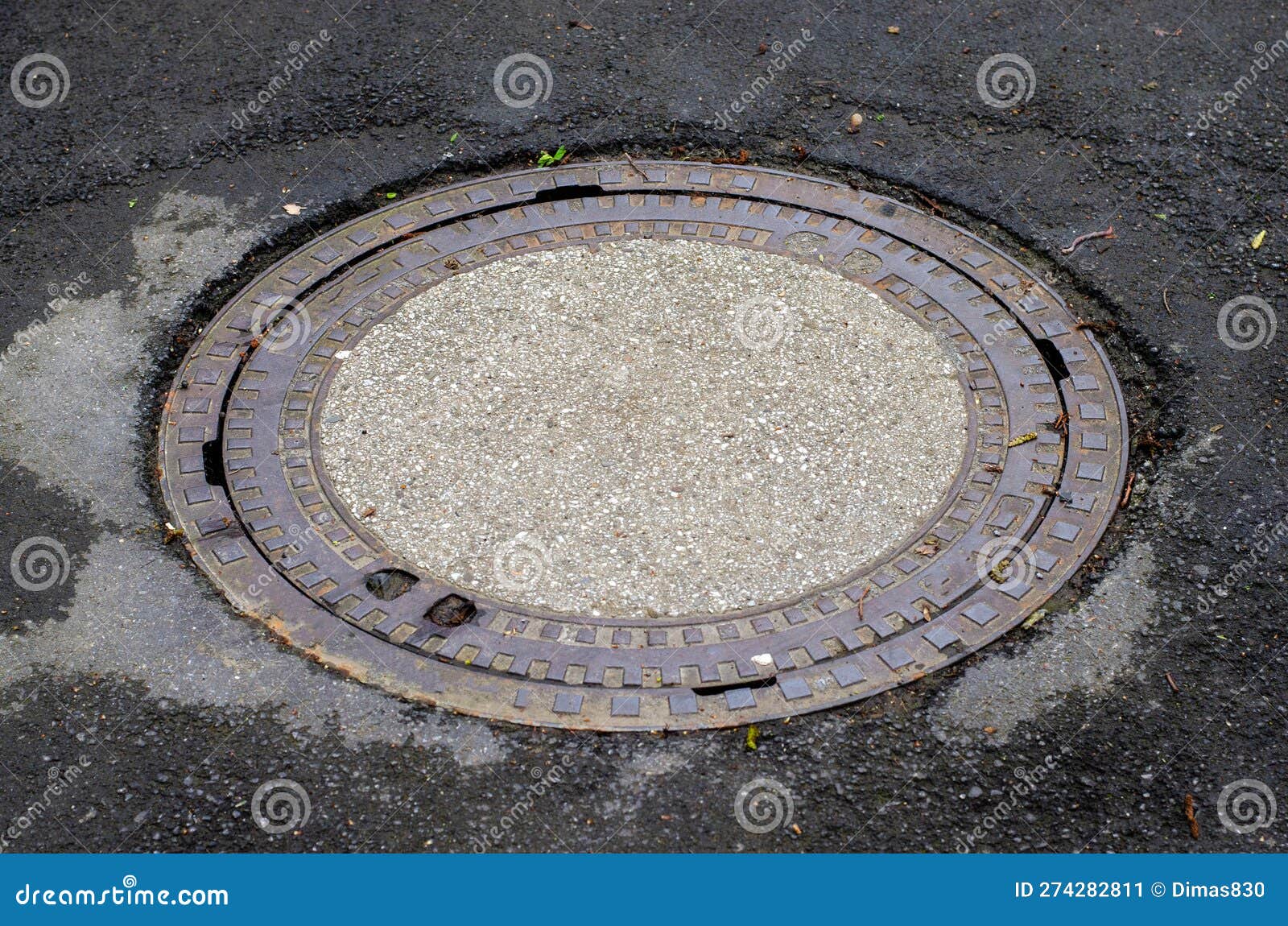 Manhole Sewer Cover Stock Photo | CartoonDealer.com #11464020