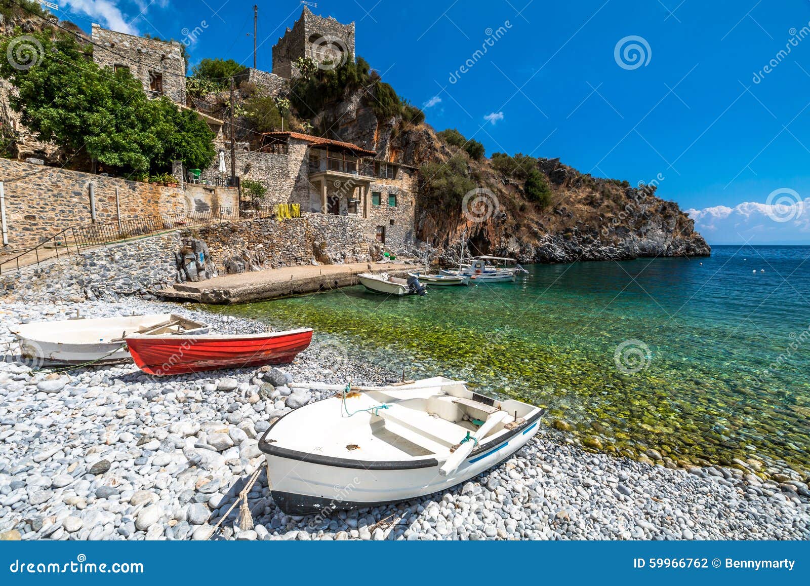 Mani Greece foto de archivo. Imagen de barcos, puerto - 59966762