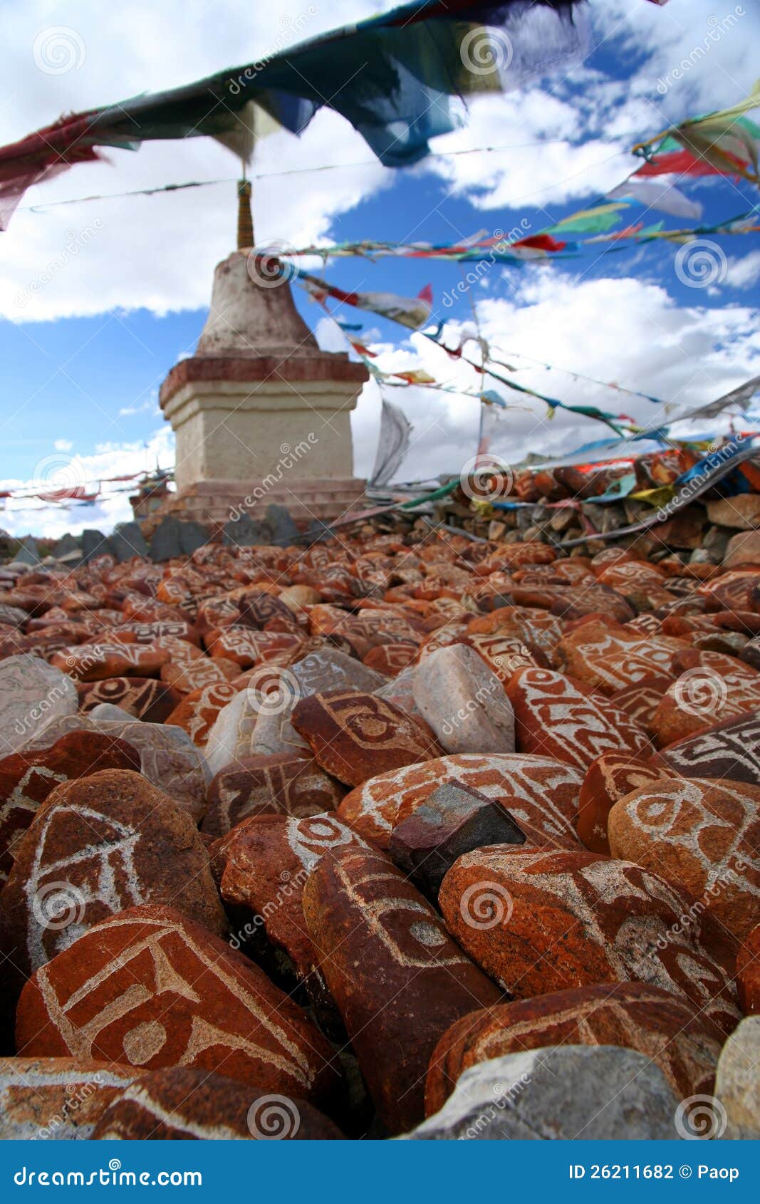 Mani Stones and Buddhist Stupa Stock Photo - Image of religion, holy ...