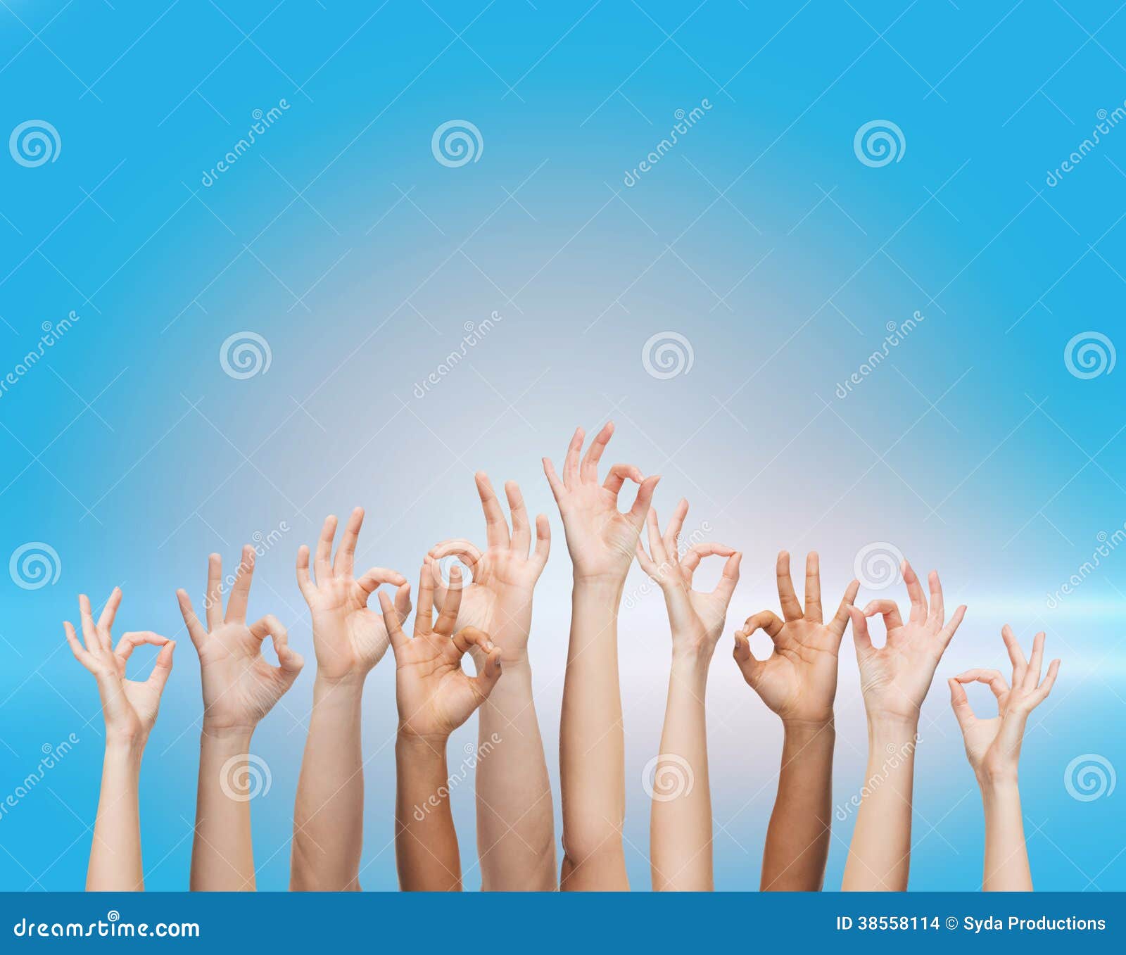 Mani Umane Che Mostrano Segno Giusto Fotografia Stock - Immagine di ...