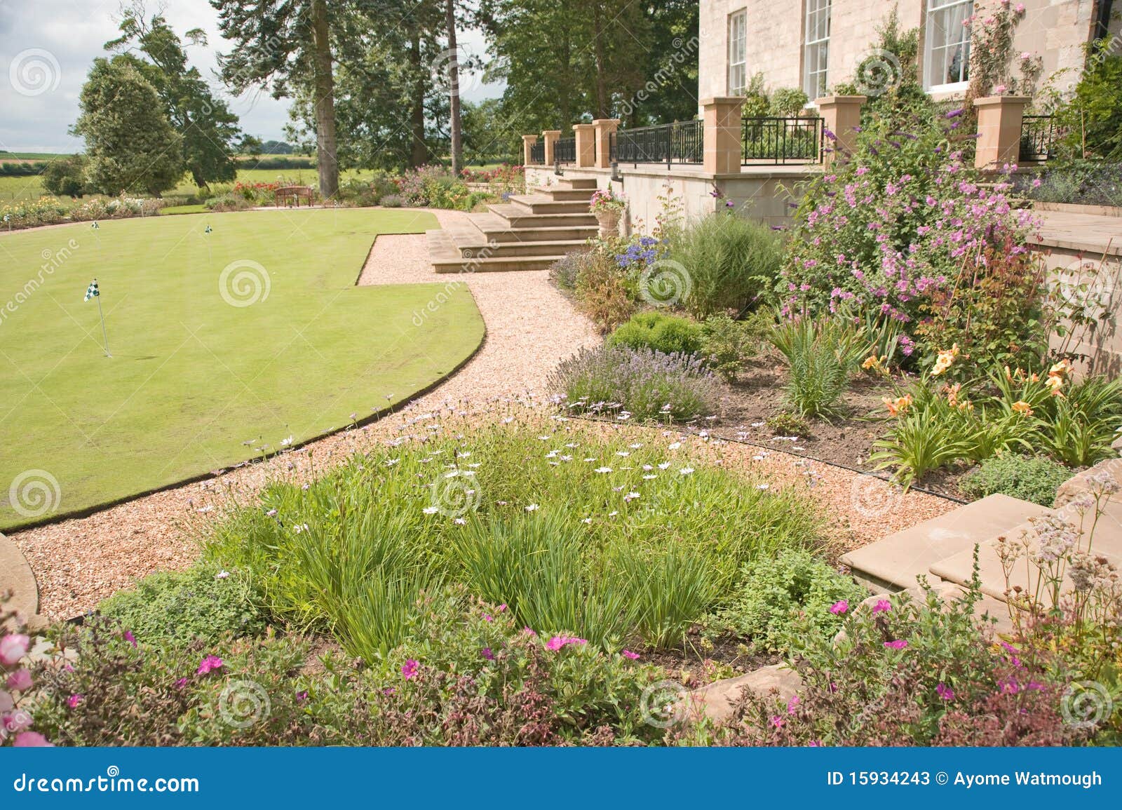 Manicured garden. stock image. Image of plants, scent - 15934243