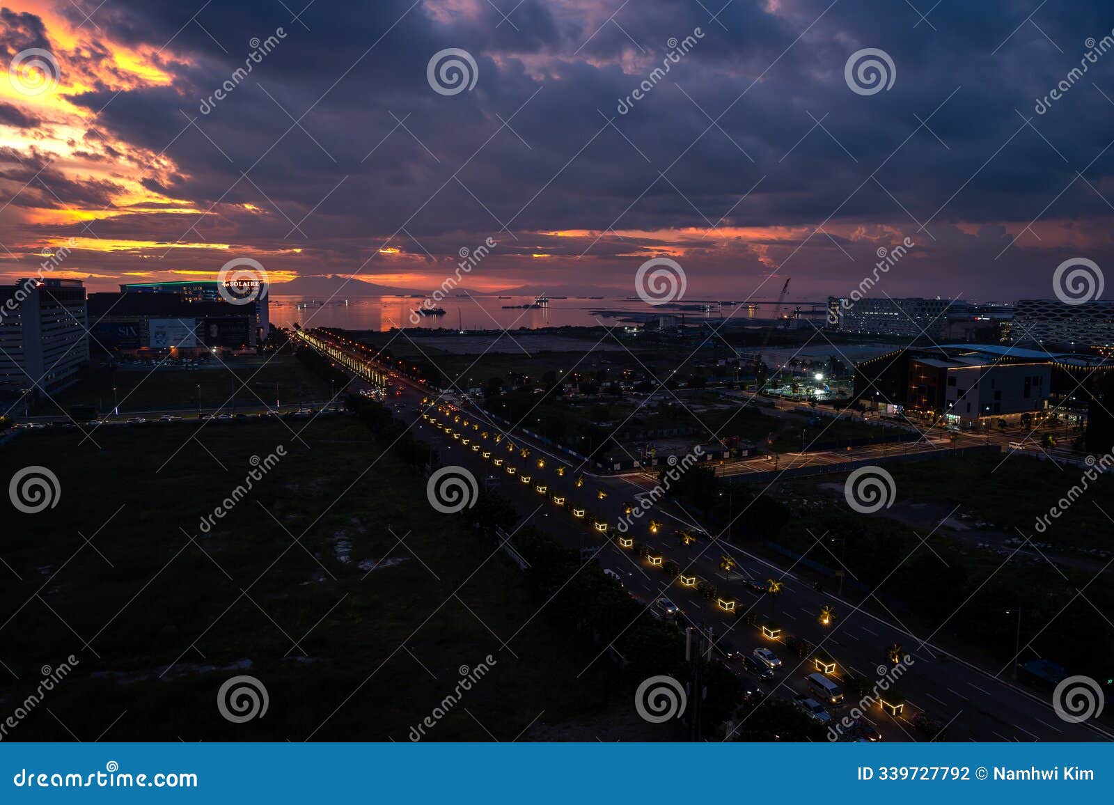 Manila Bay Sunset in the Philippines, Where You Can See a Beautiful ...