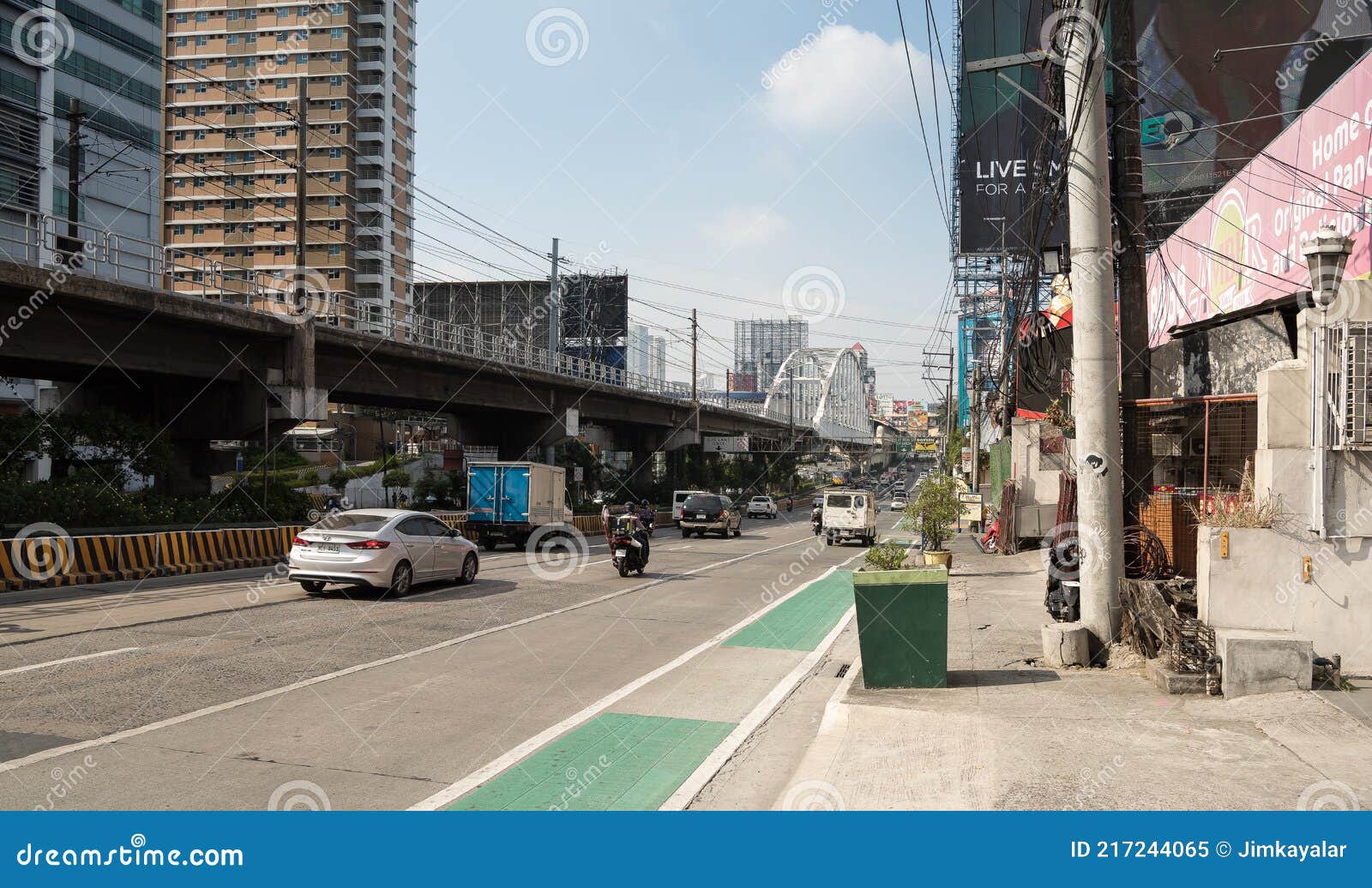 The Empty Streets of Manila during the Covid 19 Pandemic Lockdown ...