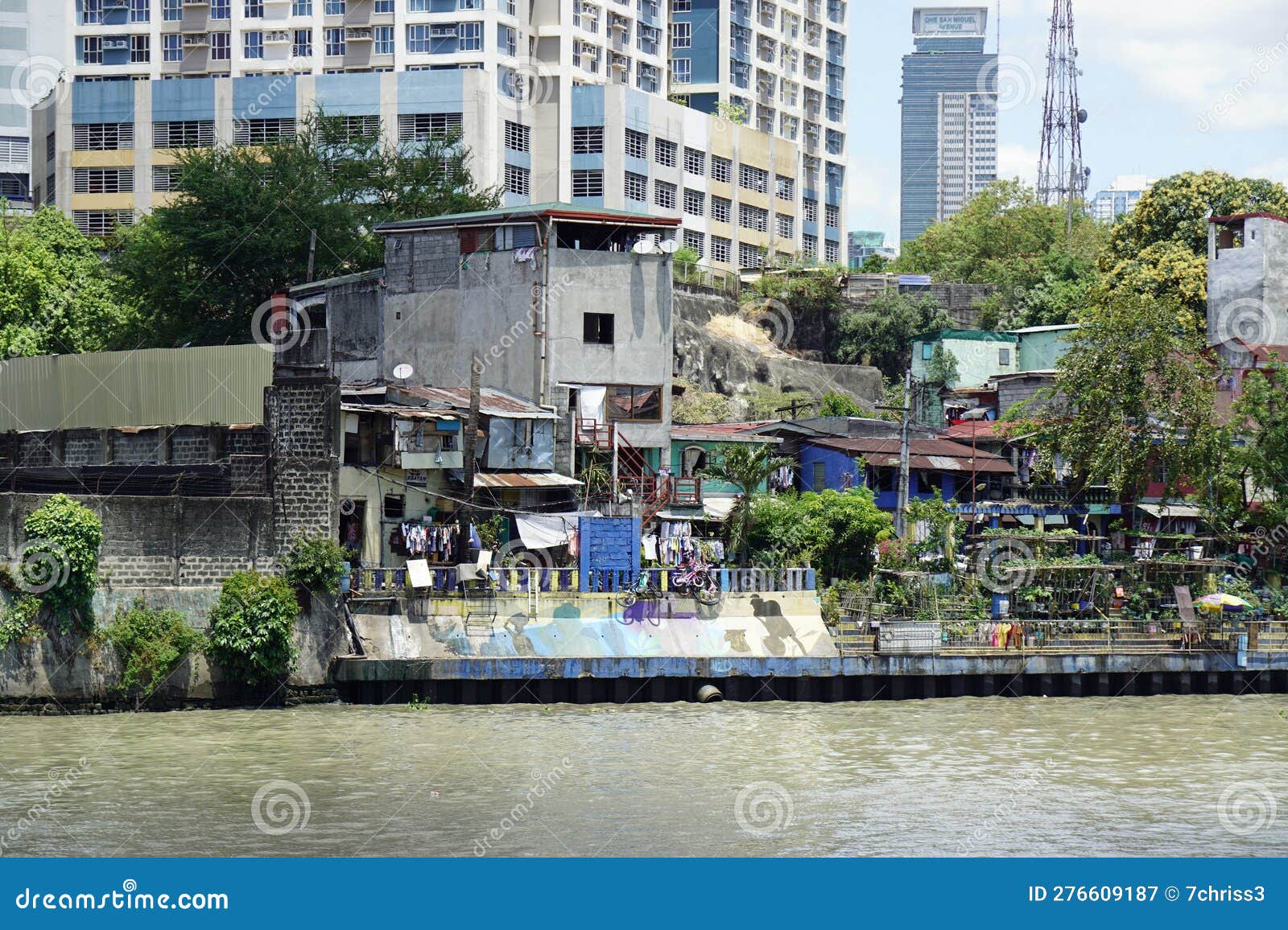 Manila, Philippines, Circa March 2023 - Squatter Homes at the Pasig ...