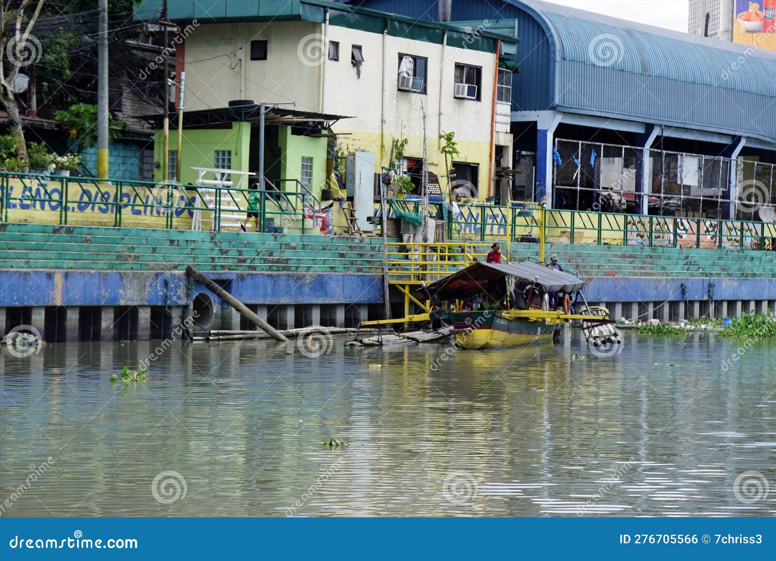 Manila, Philippines, Circa March 2023 - Squatter Homes at the Pasig ...