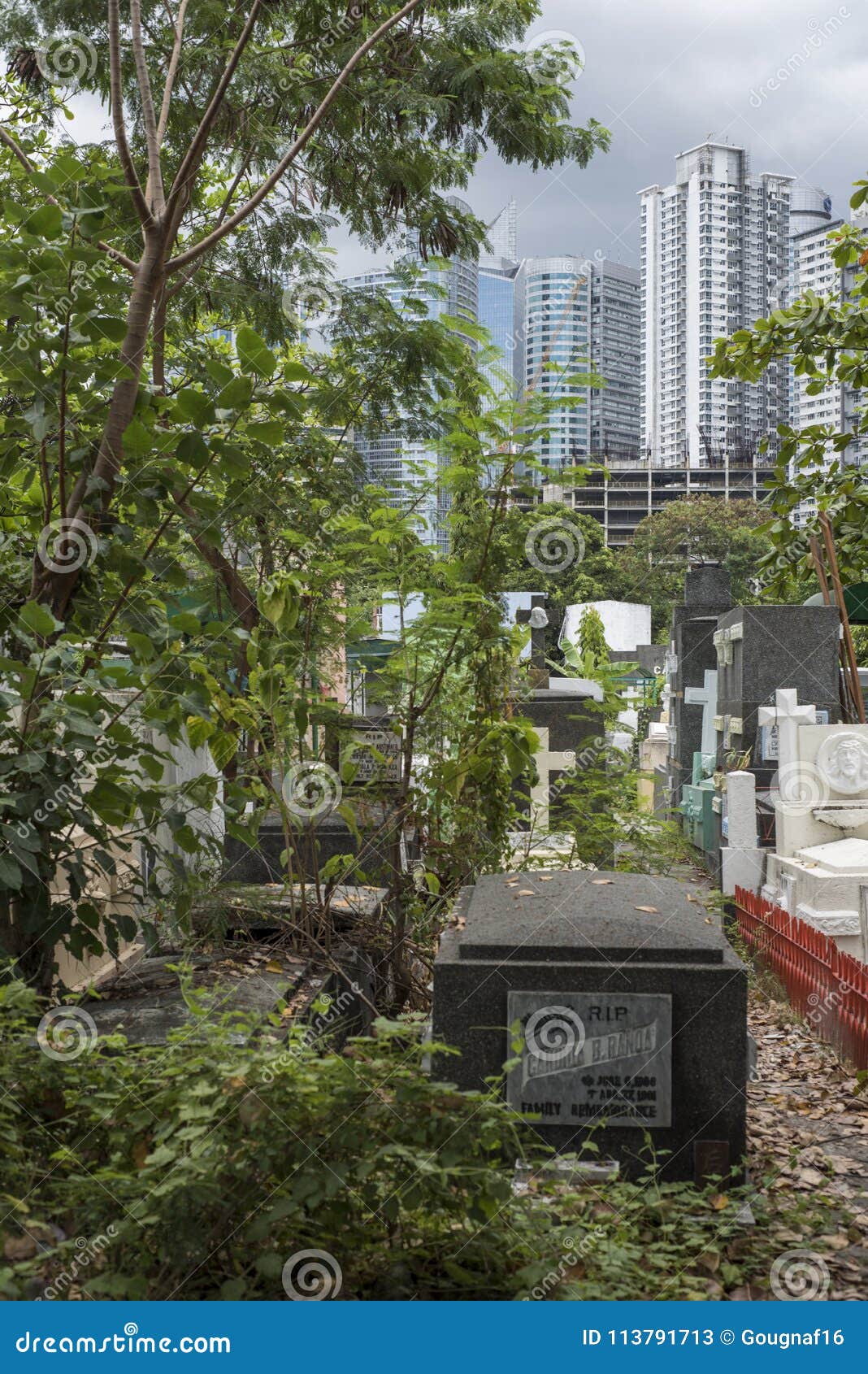 Manila South Cemetery in Makati, the Philippines Editorial Stock Photo ...