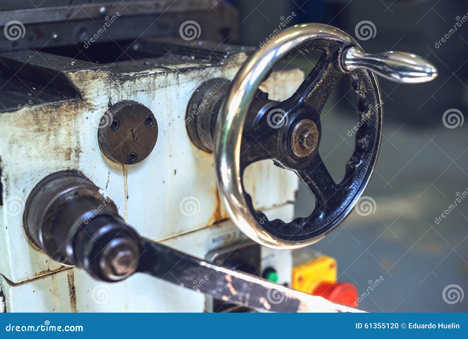 Manivela industrial foto de archivo. Imagen de industria - 61355120