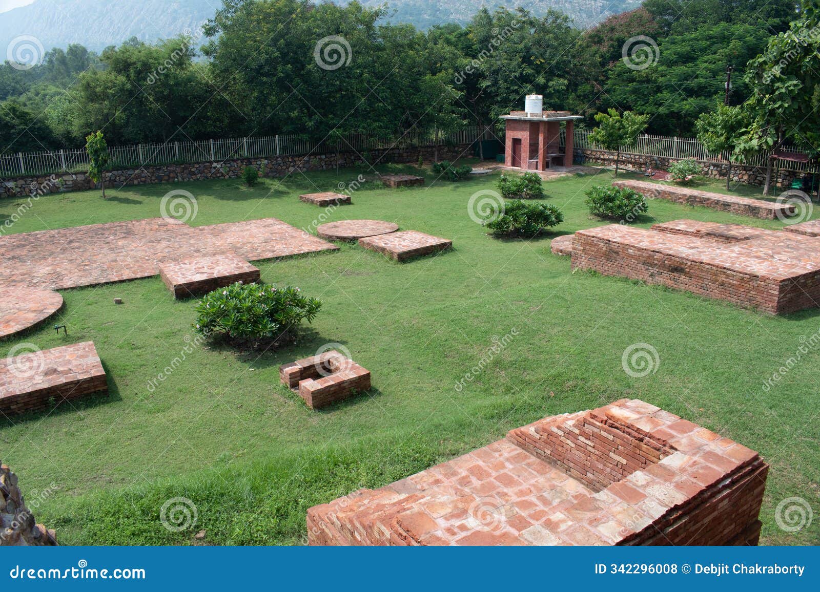 "maniyar Math," a Cylindrical Brickwork Structure with Surrounding ...
