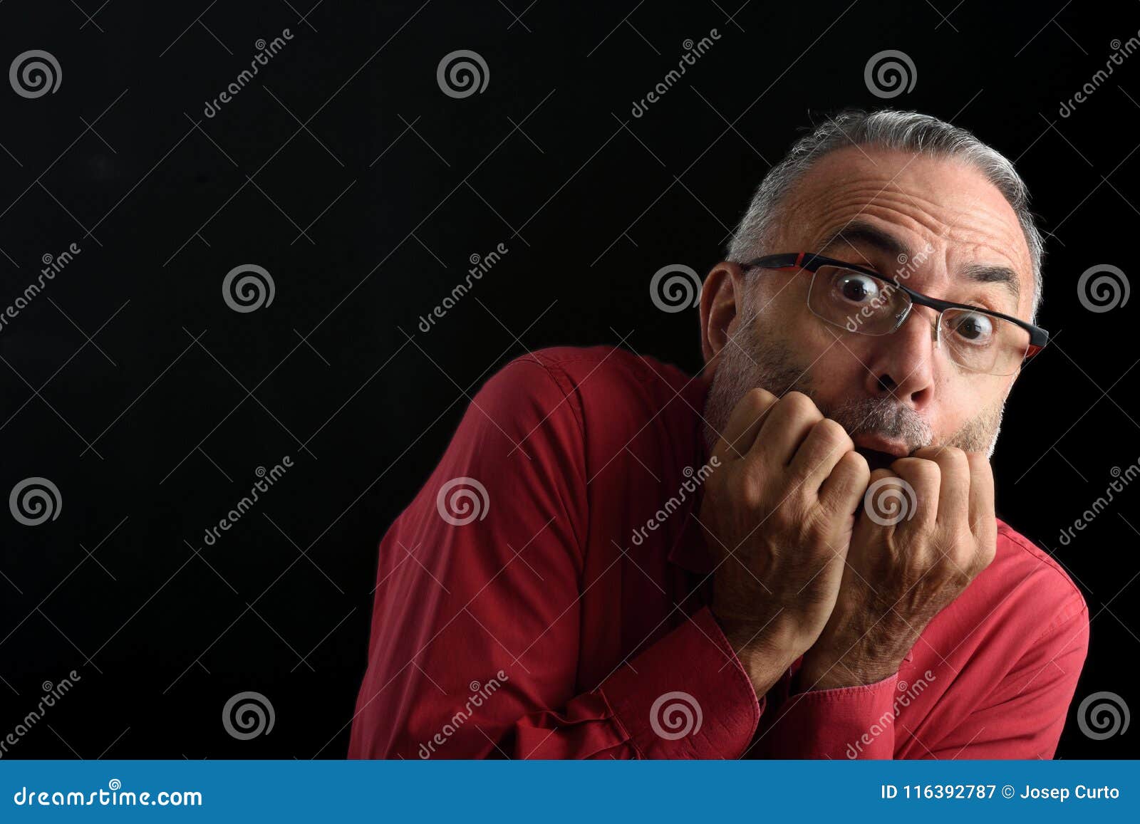 Mann mit Furcht stockbild. Bild von furcht, gesicht - 116392787