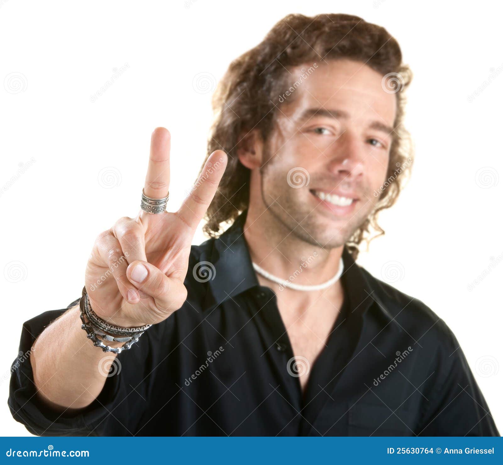 Mann mit v-Symbol stockfoto. Bild von mann, einzeln, überzeugt - 25630764