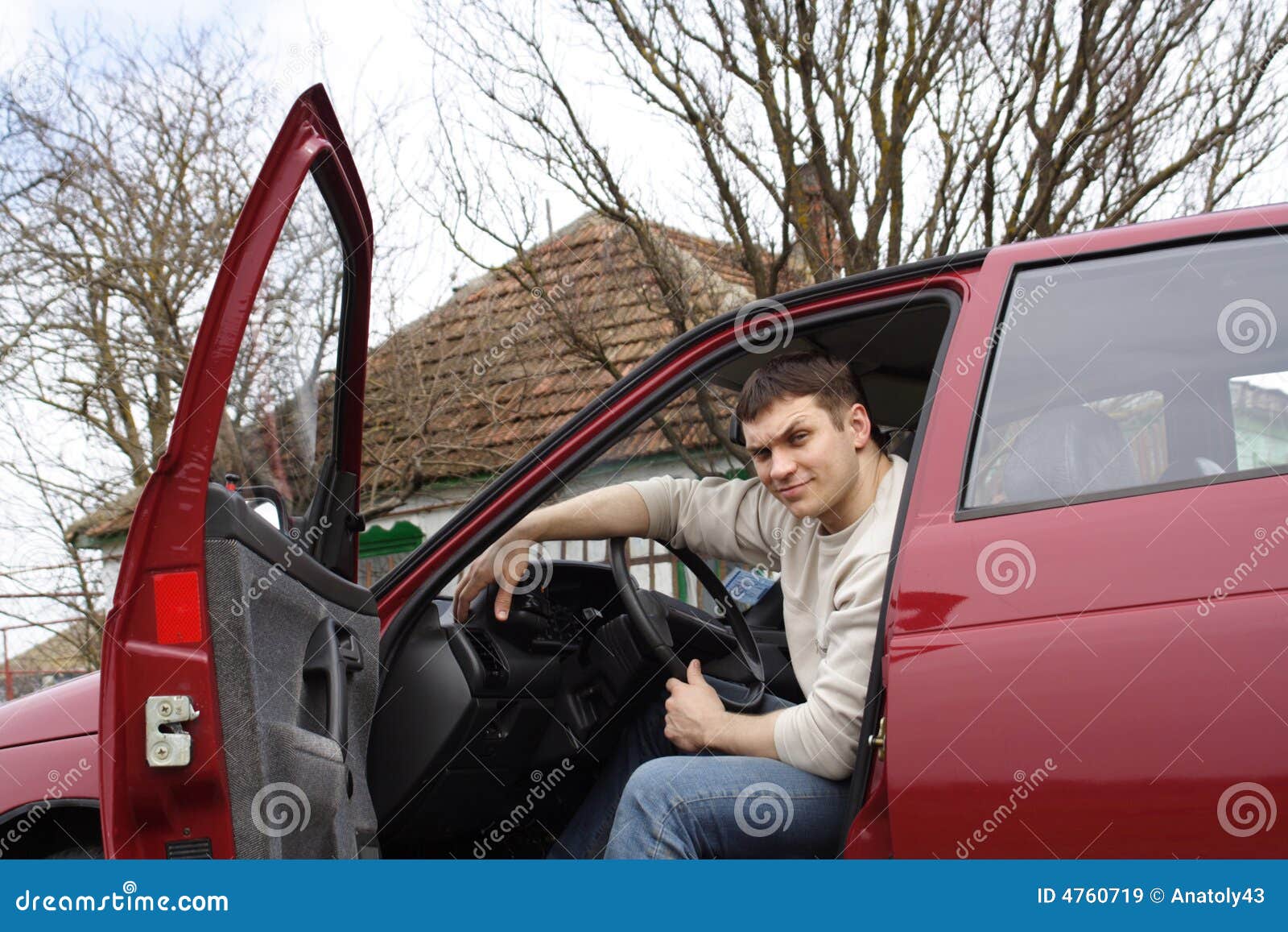 Mann und Auto stockbild. Bild von glück, geschäft, jung - 4760719