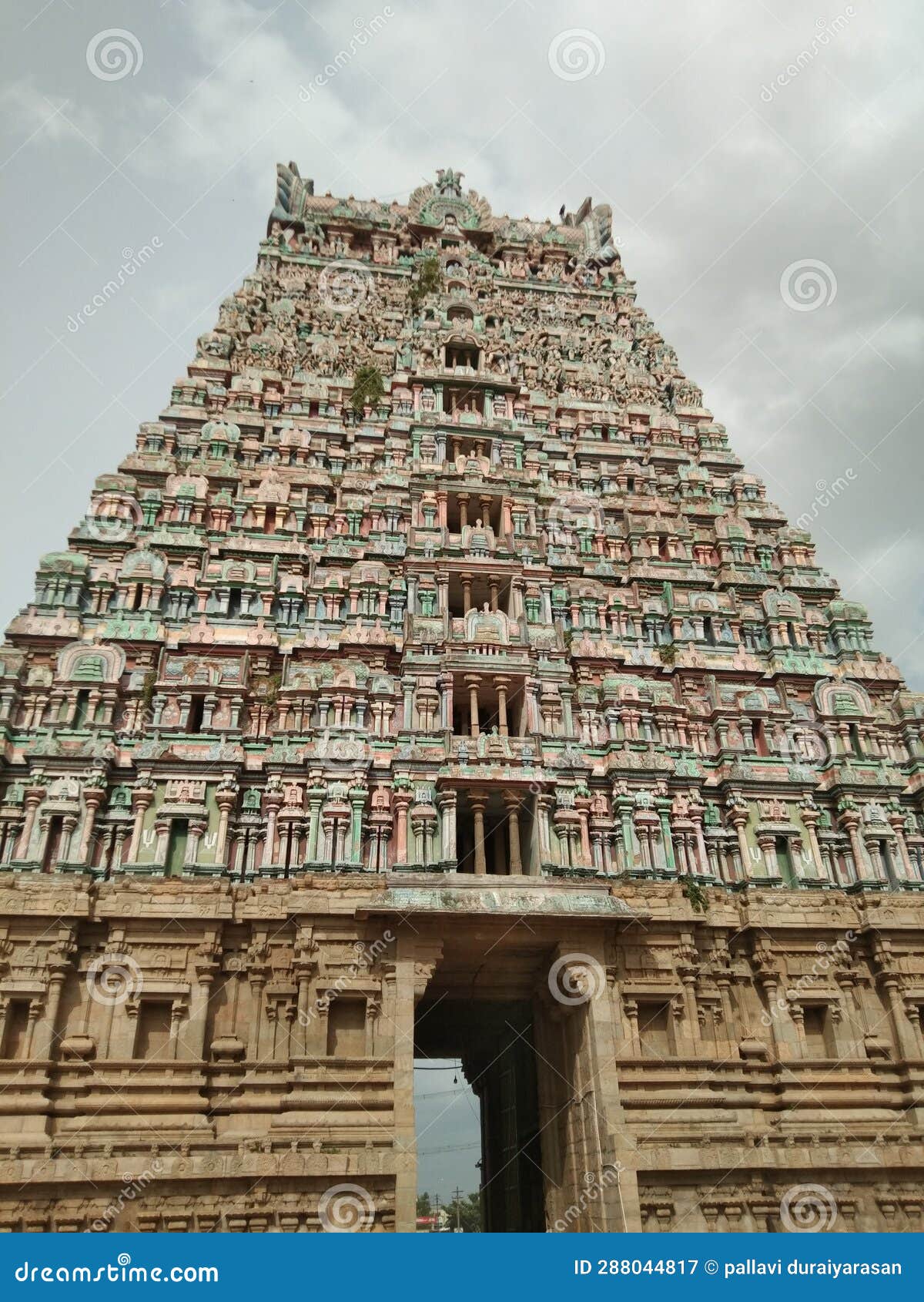 Mannargudi Big Temple. Rajagobalaswami Temple Stock Image - Image of ...