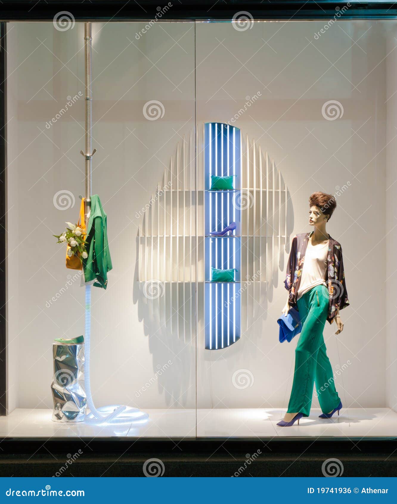 Mannequin in Fashion Showcase Stock Photo - Image of beauty, beautiful ...