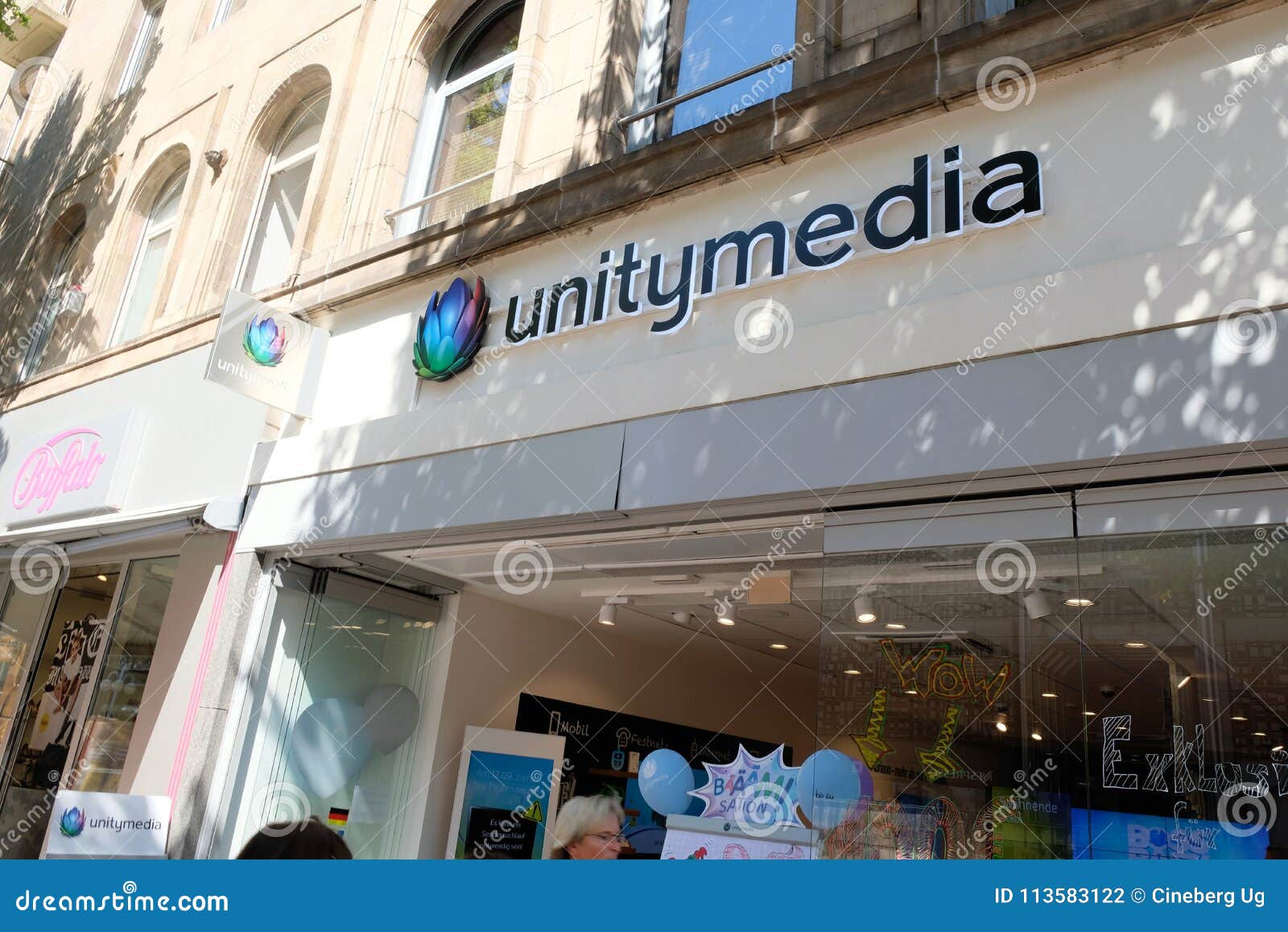 Unitymedia GmbH store editorial photography. Image of operator - 113583122