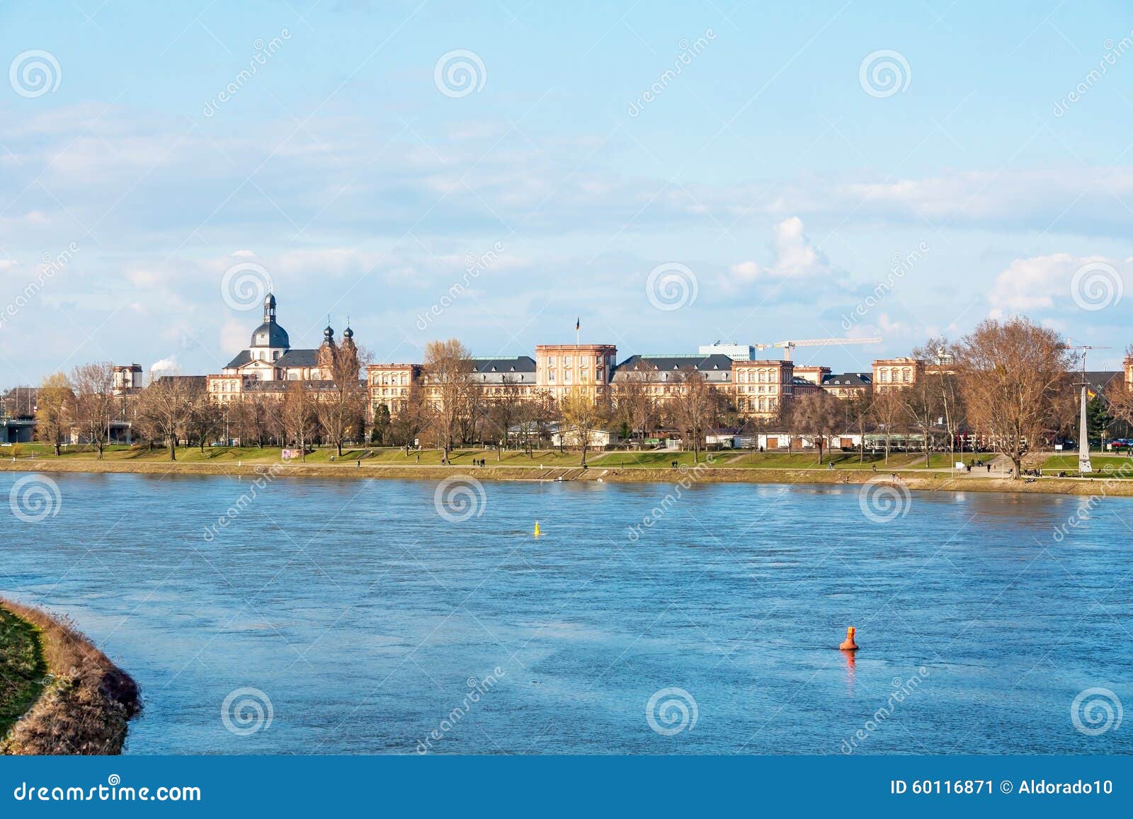 Mannheim Skyline with Castle Editorial Photo - Image of residenz ...