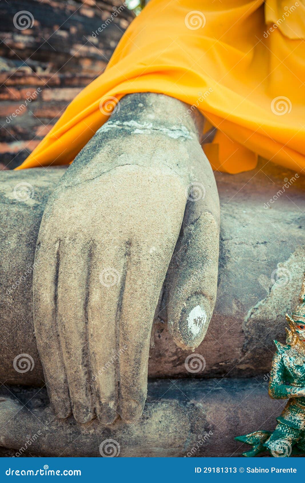 Mano de Buda imagen de archivo. Imagen de budismo, oriental - 29181313