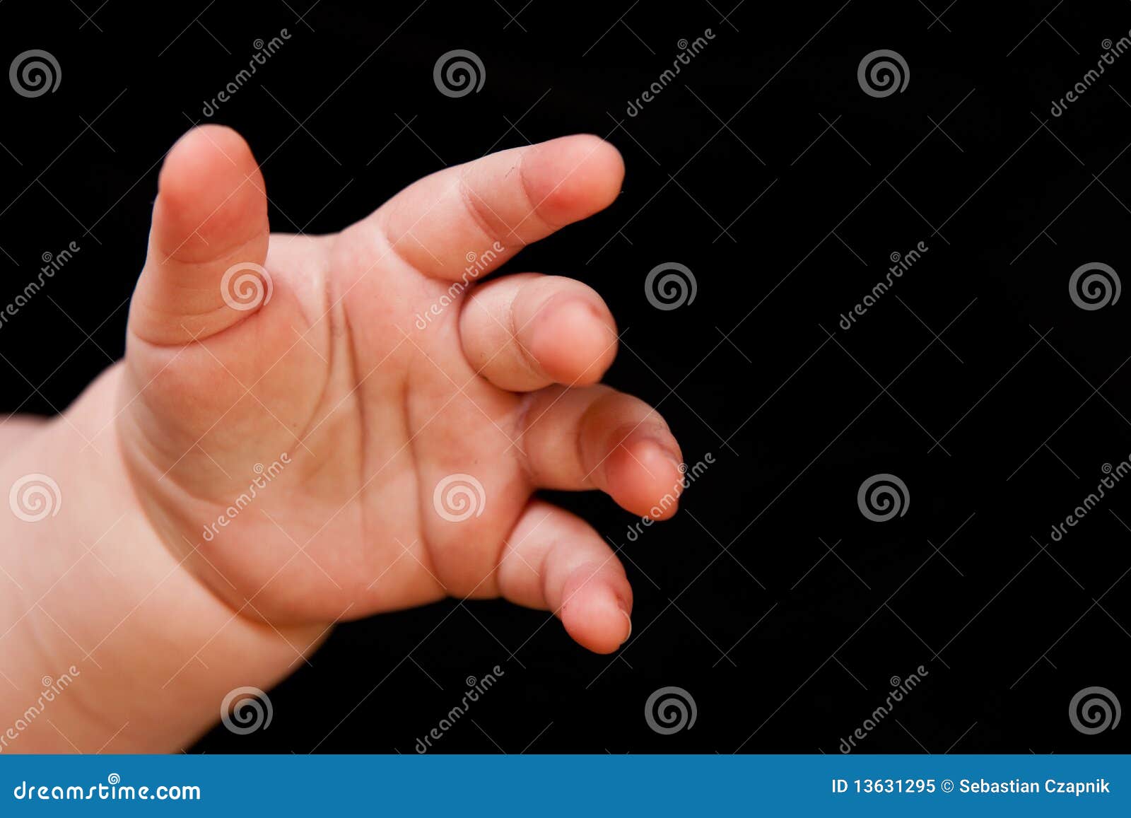 Mano del bebé imagen de archivo. Imagen de bebé, abierto - 13631295