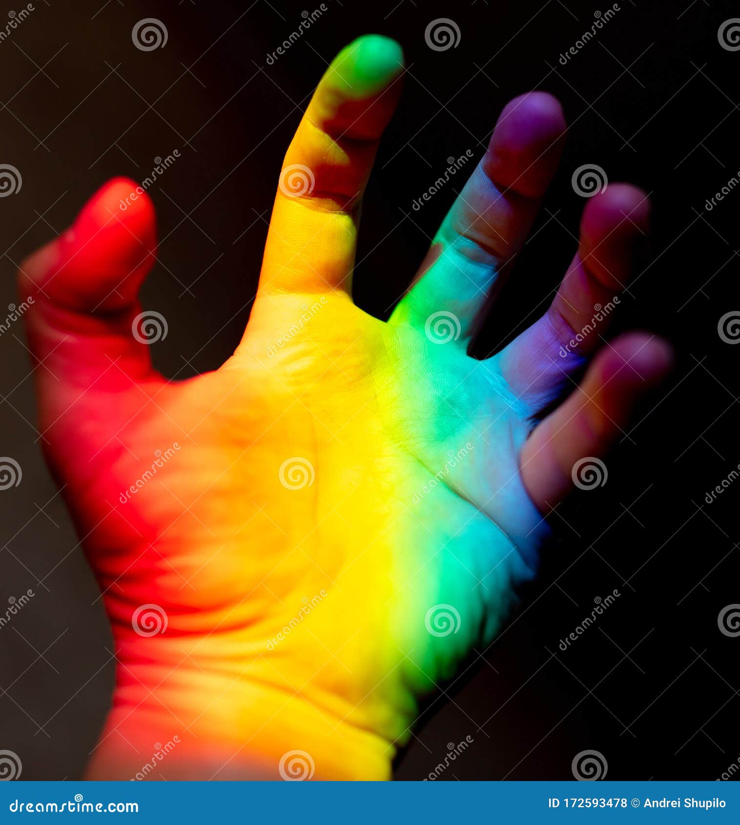 Mano Del Hombre En Color Arcoiris Foto de archivo - Imagen de piel ...