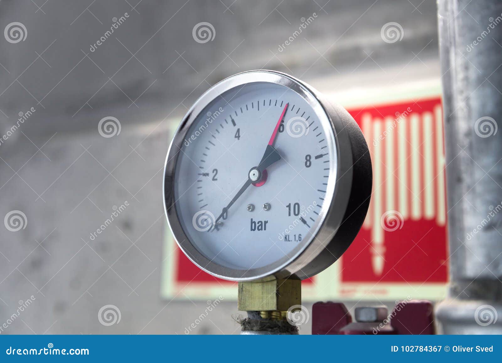 Manometer of an Air Compressor Stock Image - Image of meter, instrument ...