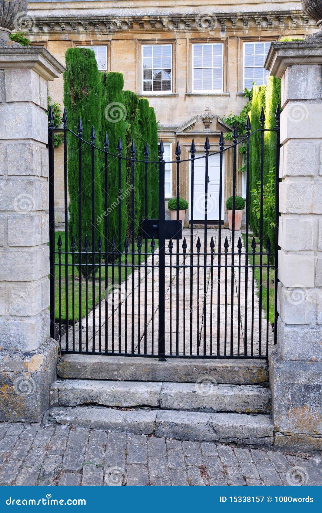 Manor House stock image. Image of home, fashioned, drive - 15338157