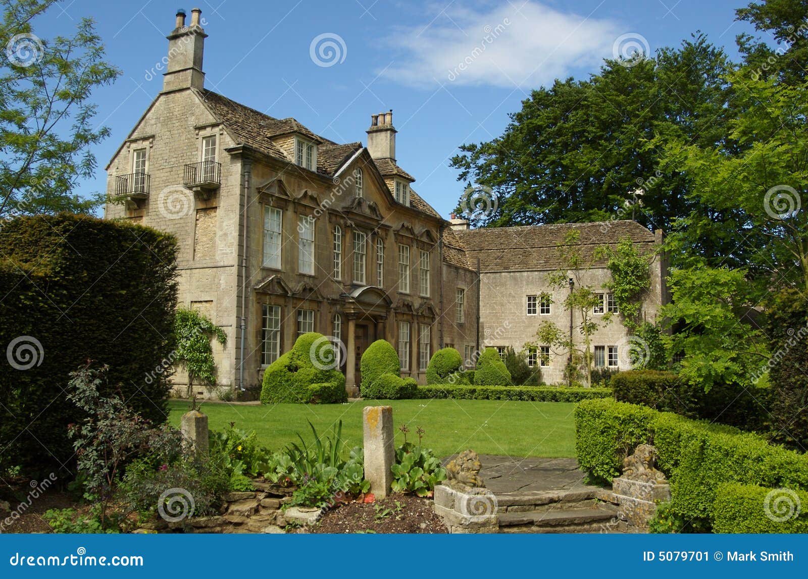 Manor House stock image. Image of jane, grass, verdant - 5079701