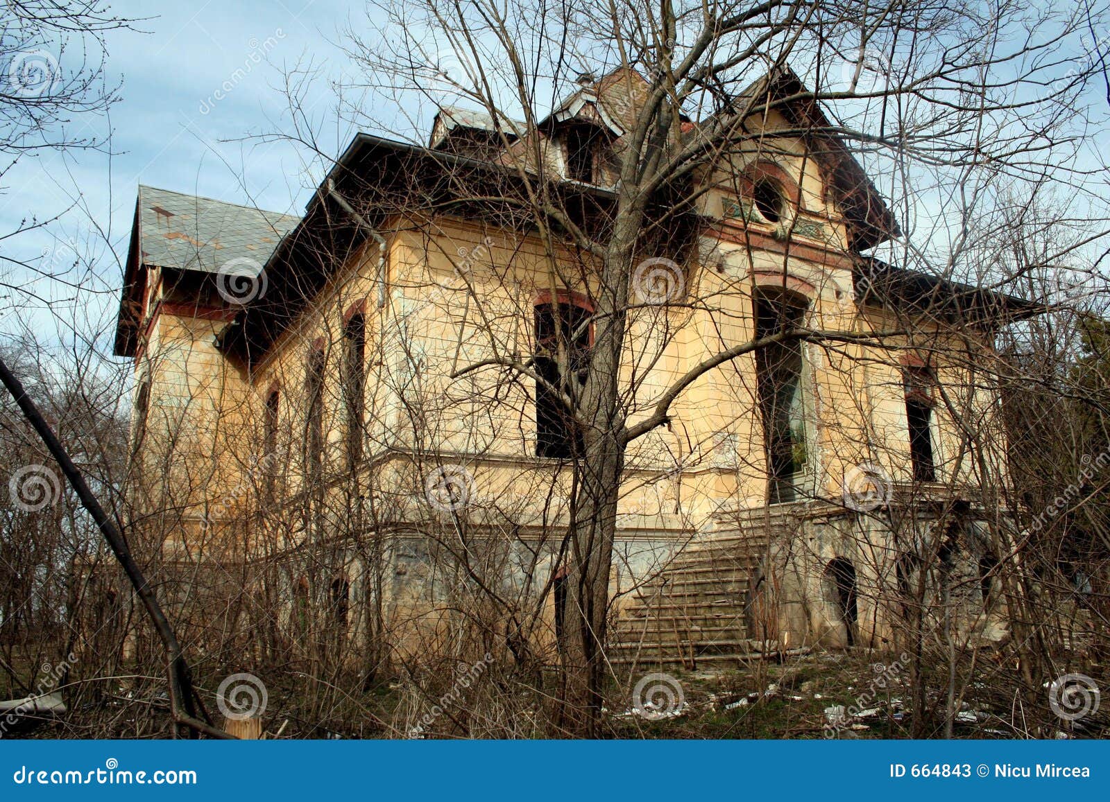 Manor house ruin stock image. Image of braila, landscape - 664843