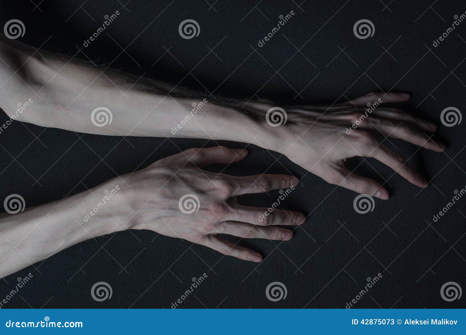 Manos finas de la muerte imagen de archivo. Imagen de persona - 42875073