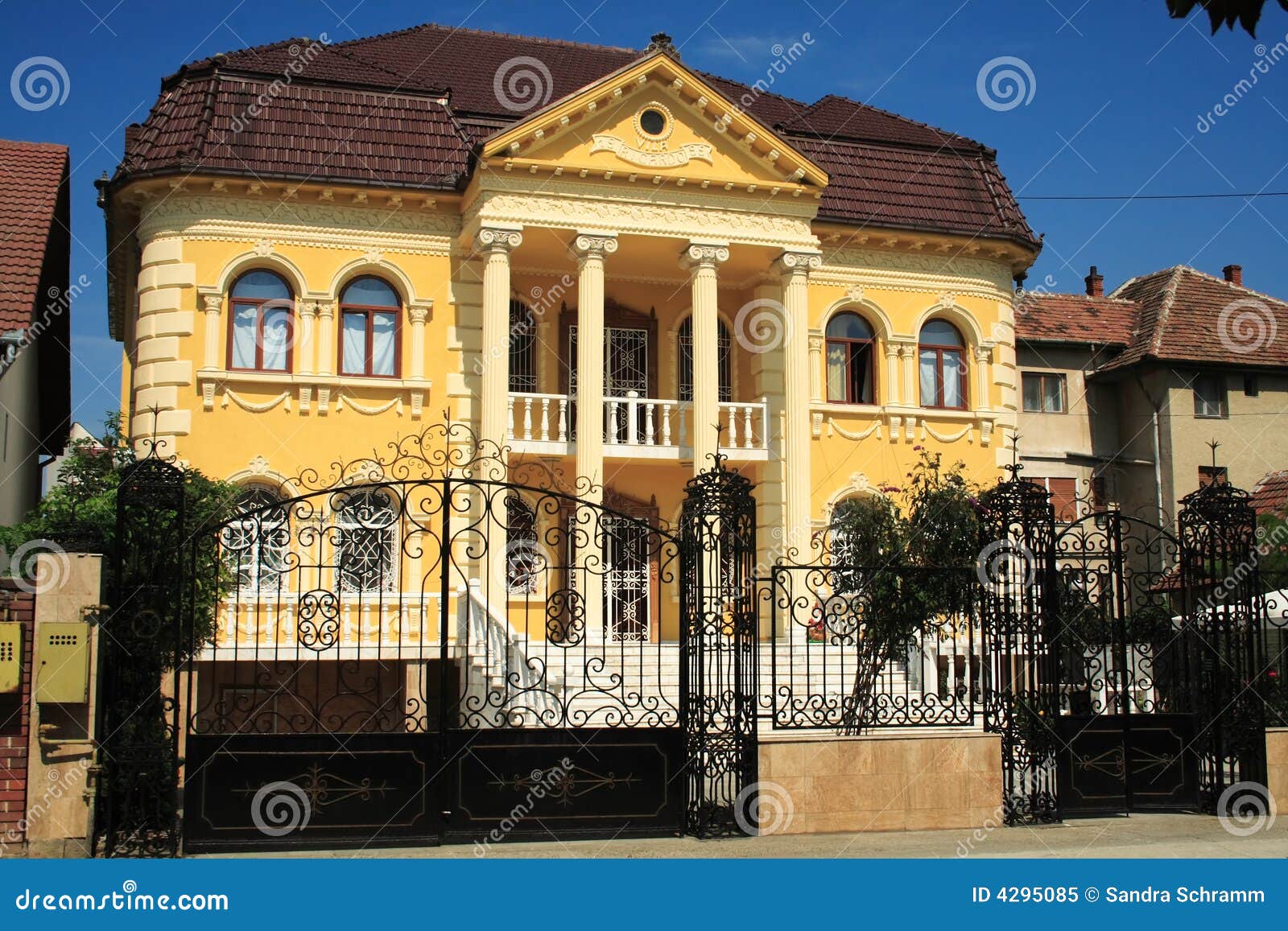 2,781 Yellow Mansion Facade Stock Photos - Free & Royalty-Free Stock ...