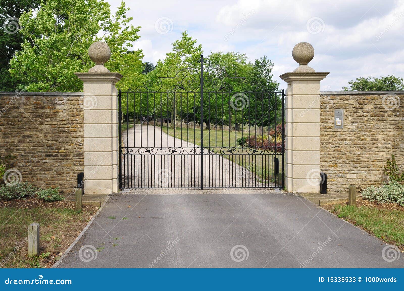 Mansion Gate stock image. Image of background, grass - 15338533