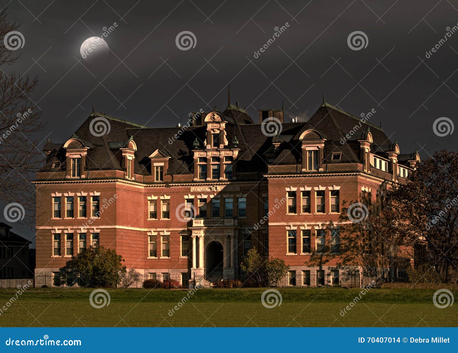 Mansion at nighttime stock photo. Image of moon, neighborhood - 70407014