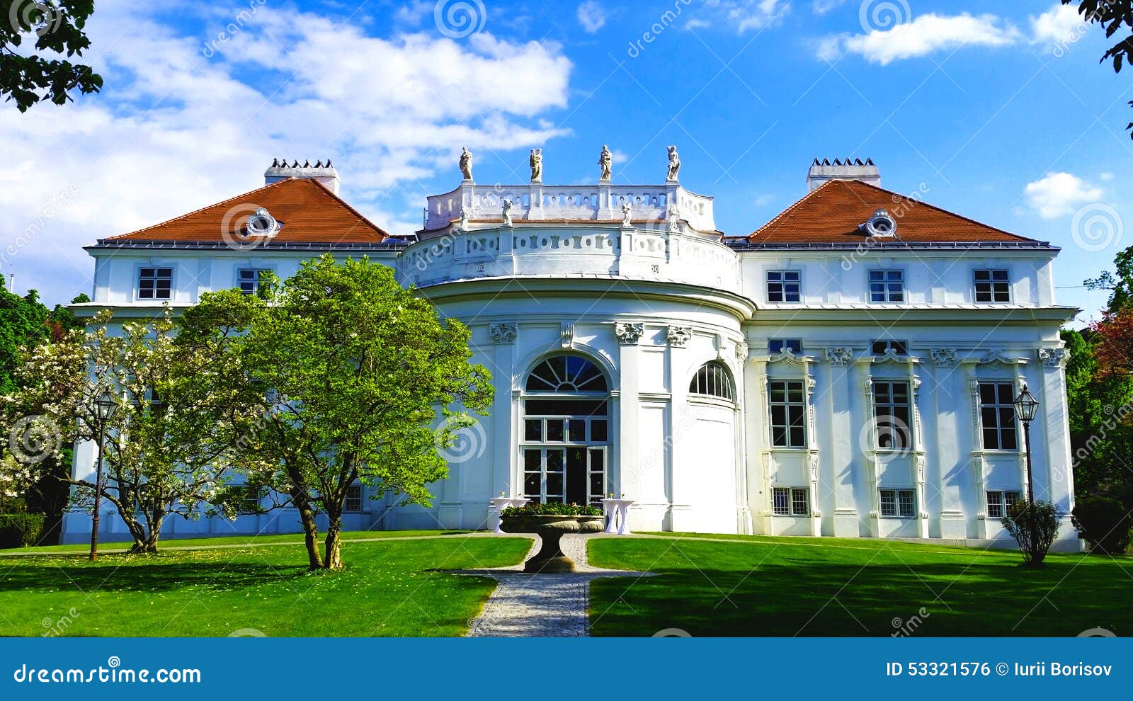 1,135 Mansion Vienna Photos - Free & Royalty-Free Stock Photos from ...