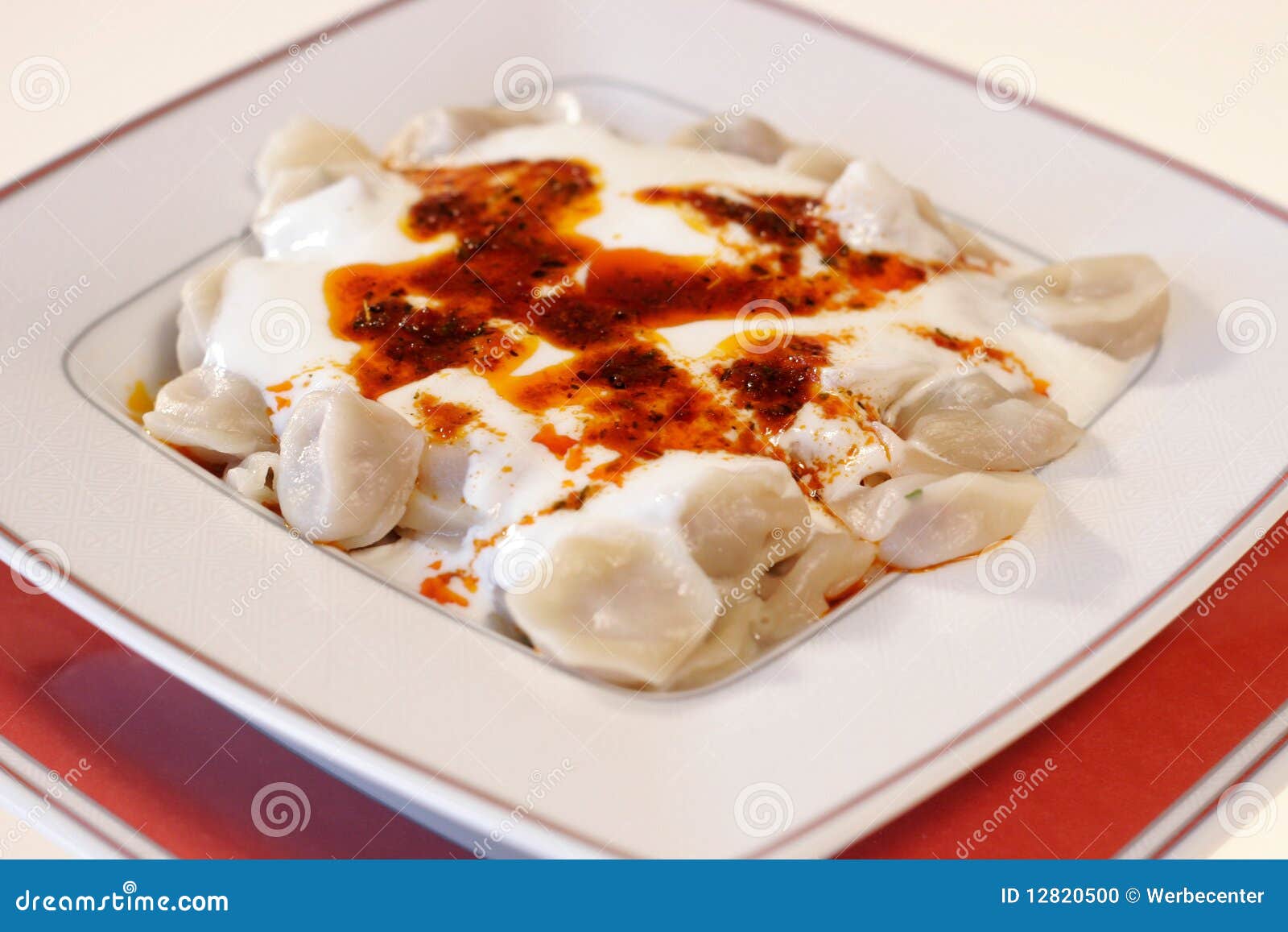 Manti Mit Soße Stockfoto - Bild: 12820500